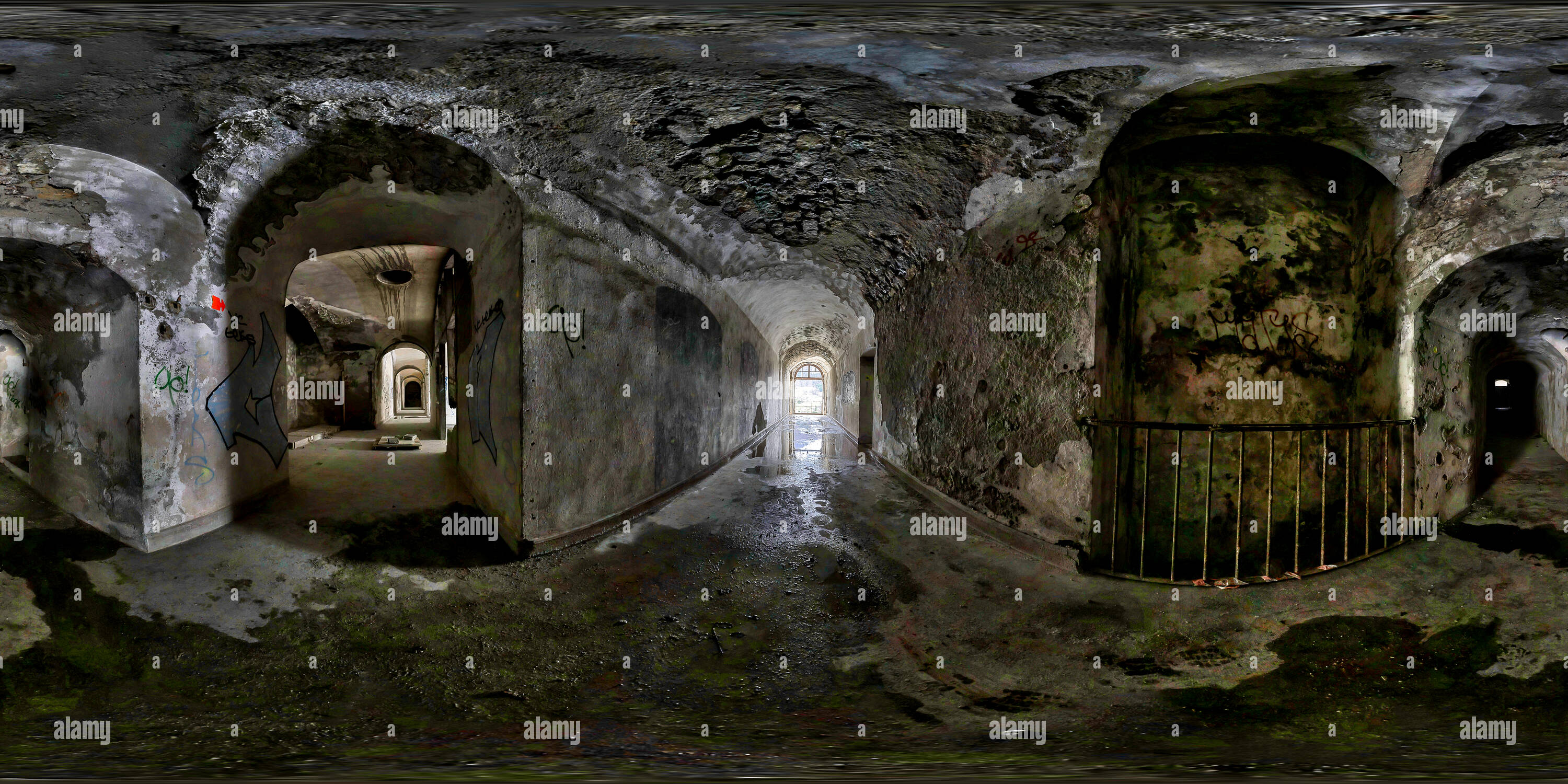 360° view of Fort de Comboire corridor - Alamy