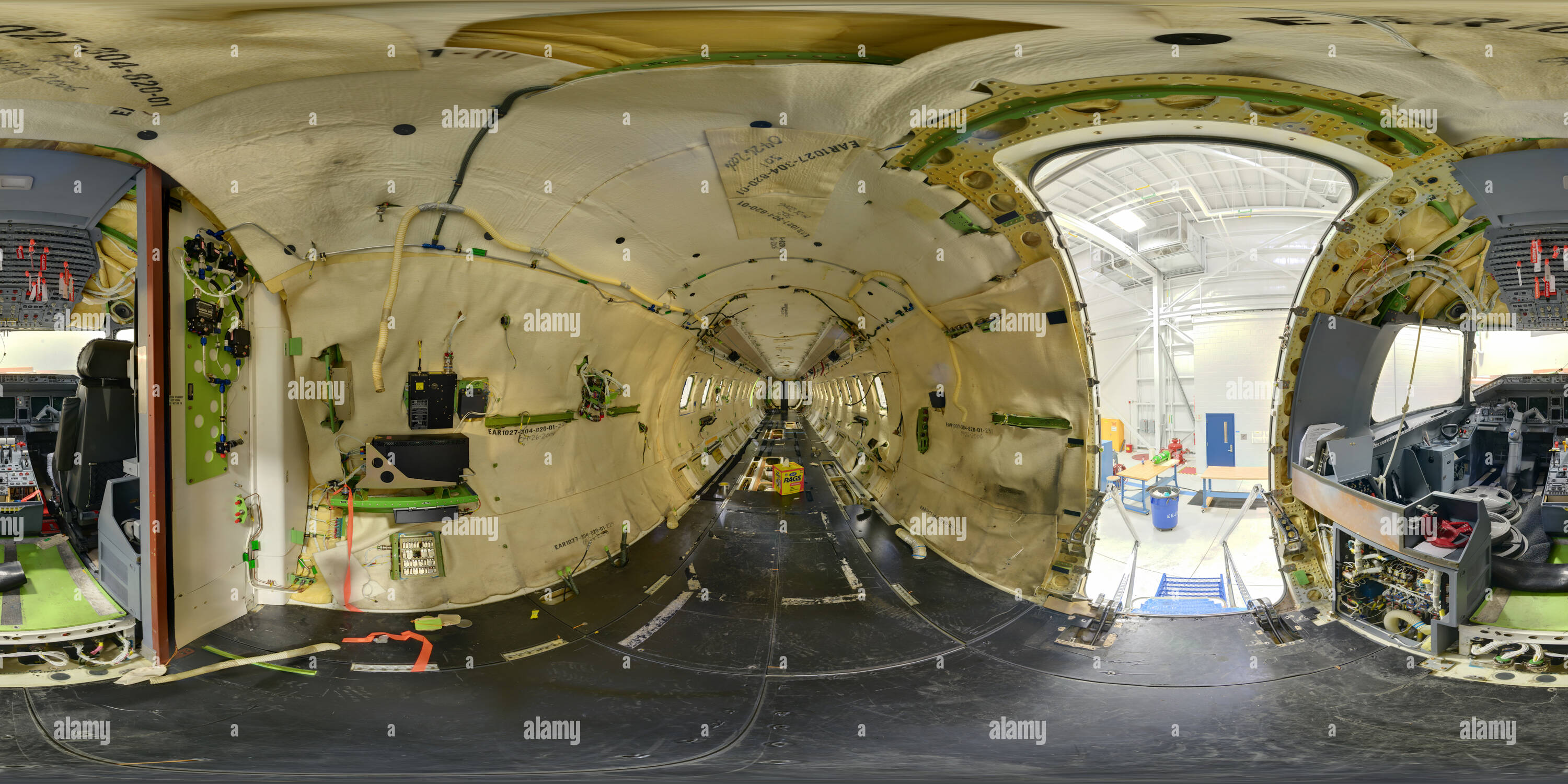 360° view of Embraer Bradley Jet Service Center II - Alamy