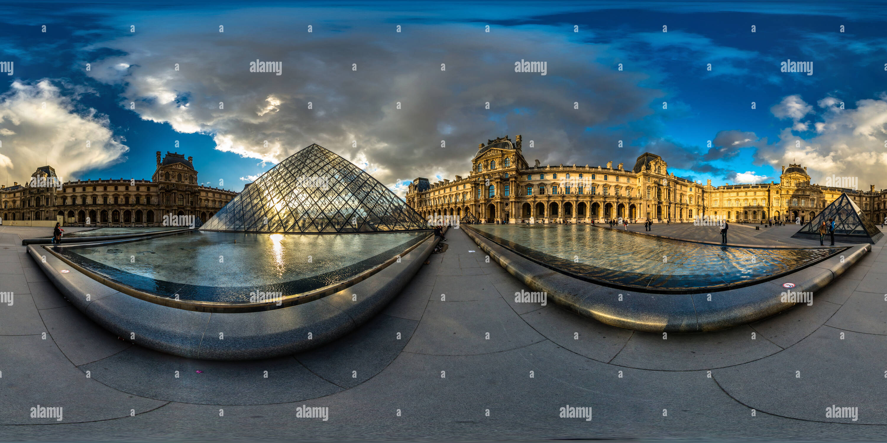 360° view of Golden Louvre 2014 - Alamy