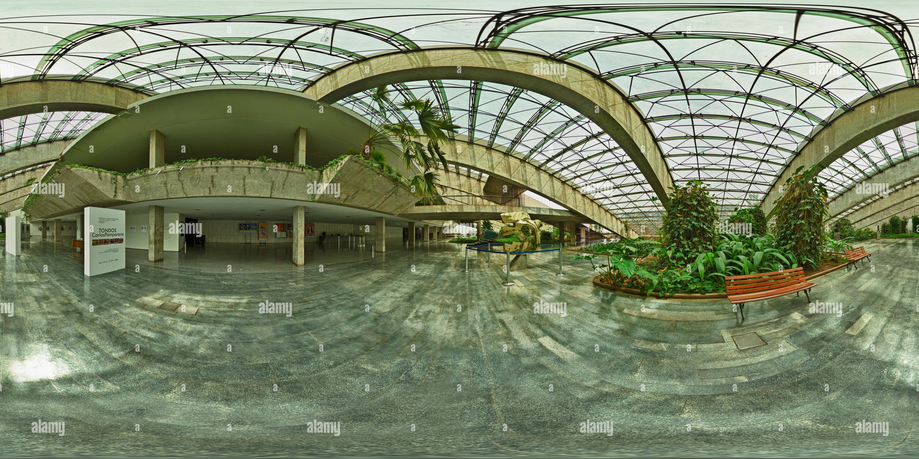 360° view of Teatro Nacional - Foyer da sala Villa Lobos - Alamy