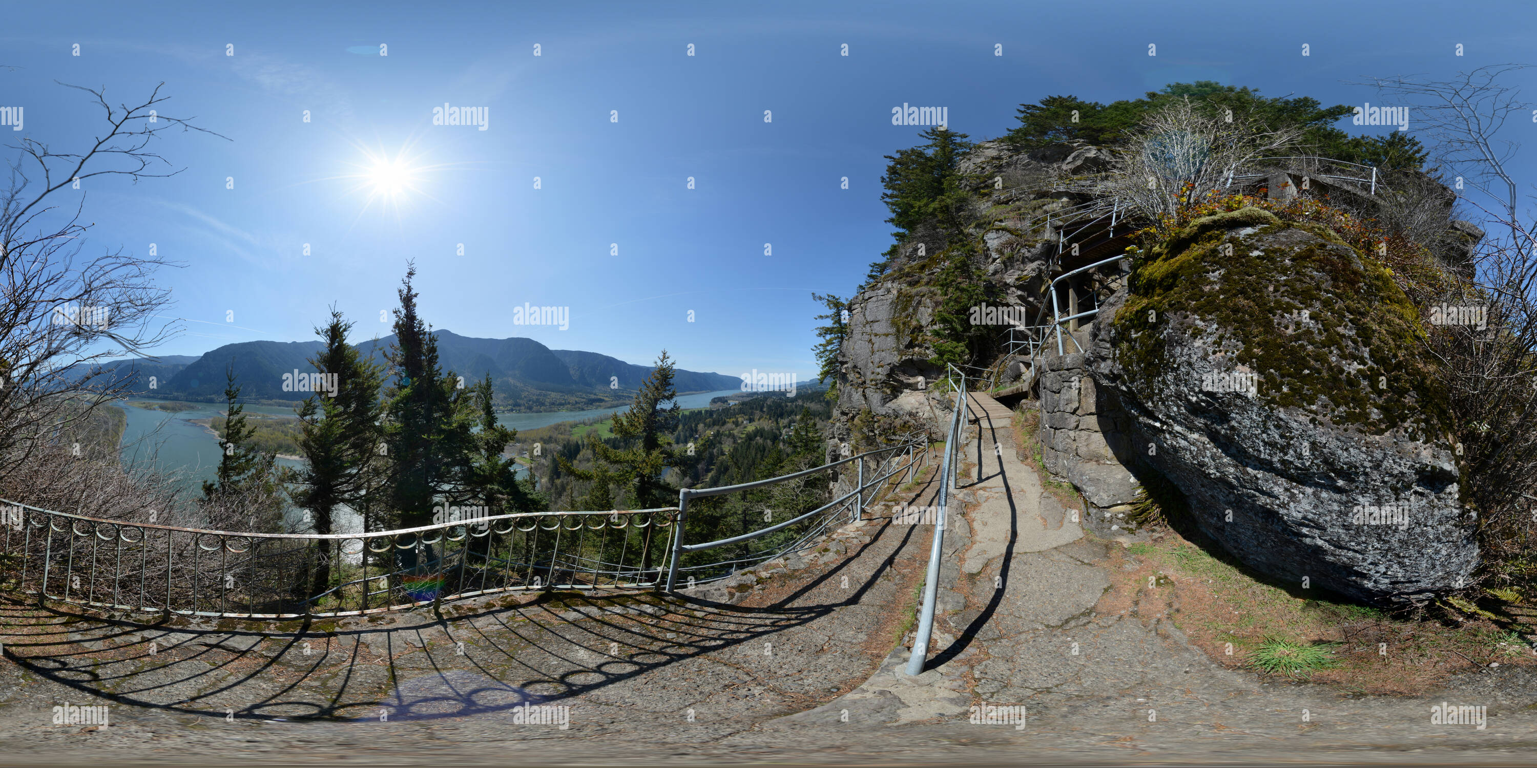 360° view of Beacon Rock Trail - Beacon Rock State Park, Washington ...