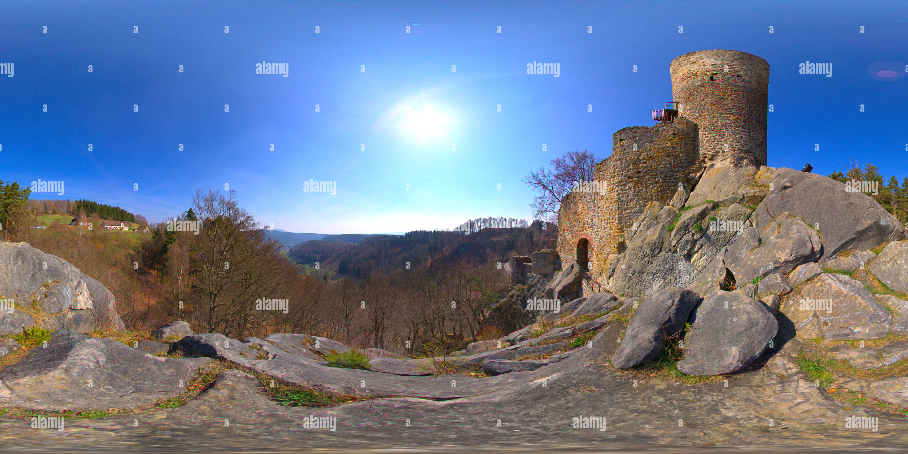 360° view of Frýdštejn castle, Český ráj - Alamy