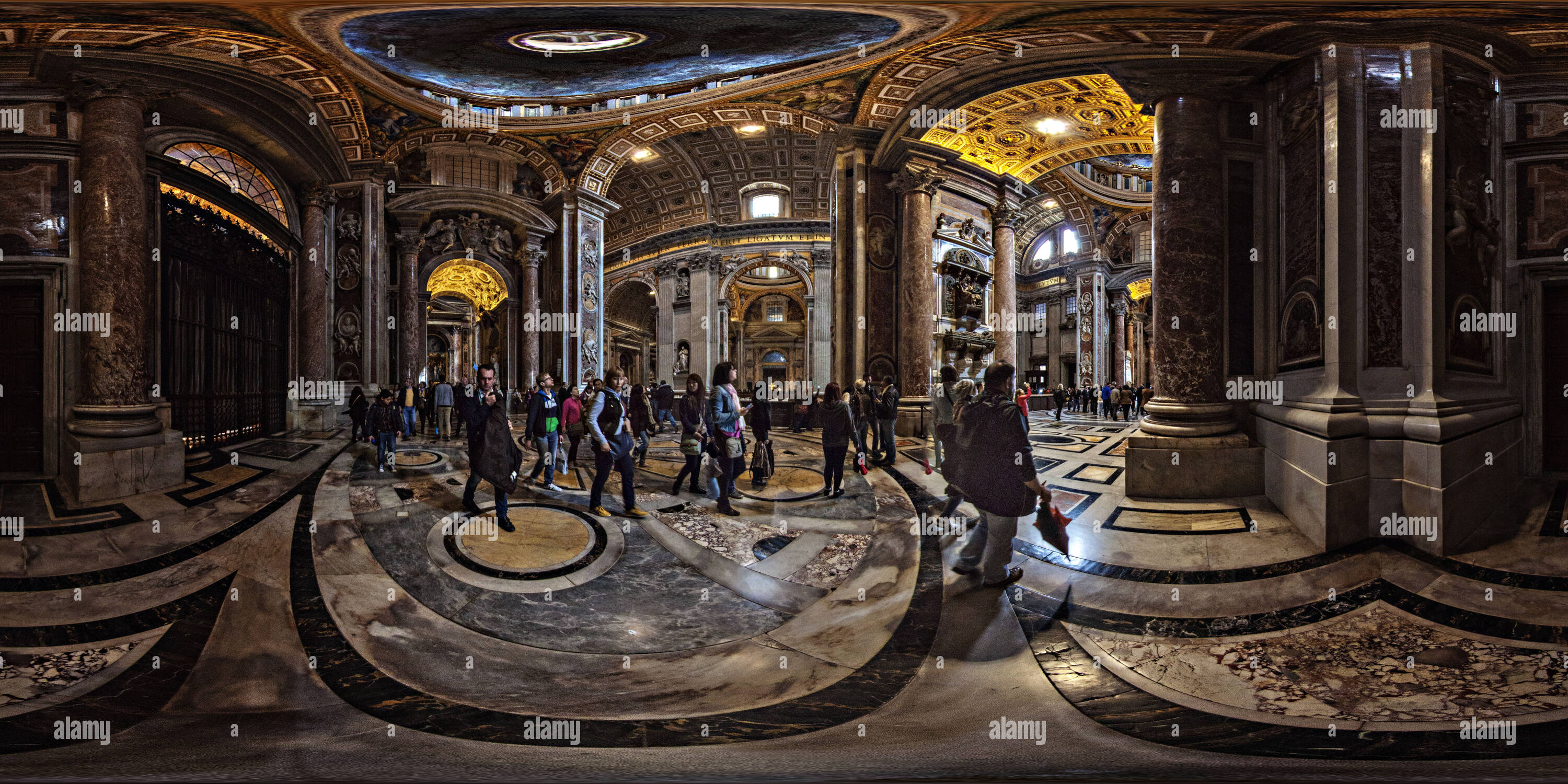 360° view of St. Peter's Basilica - Alamy