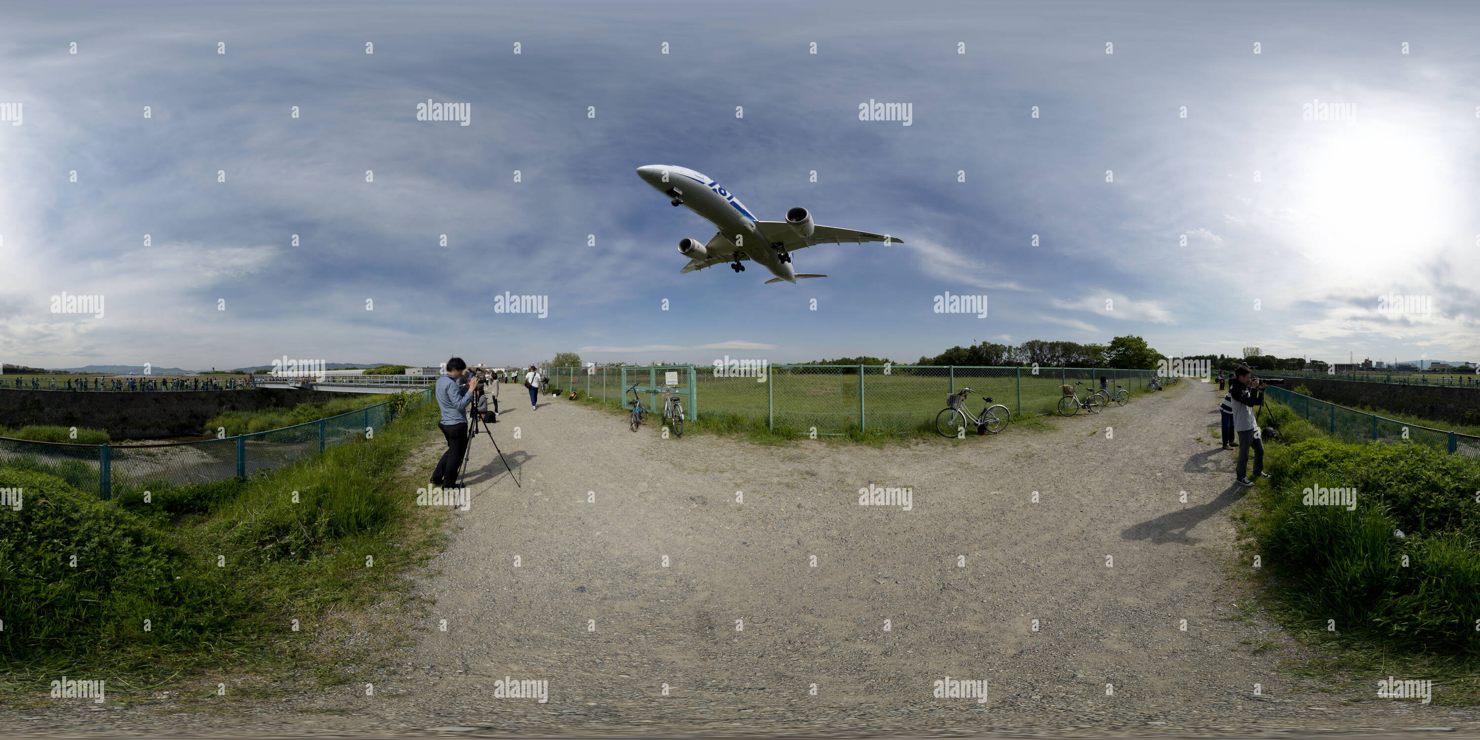Itami airport hi-res stock photography and images - Alamy
