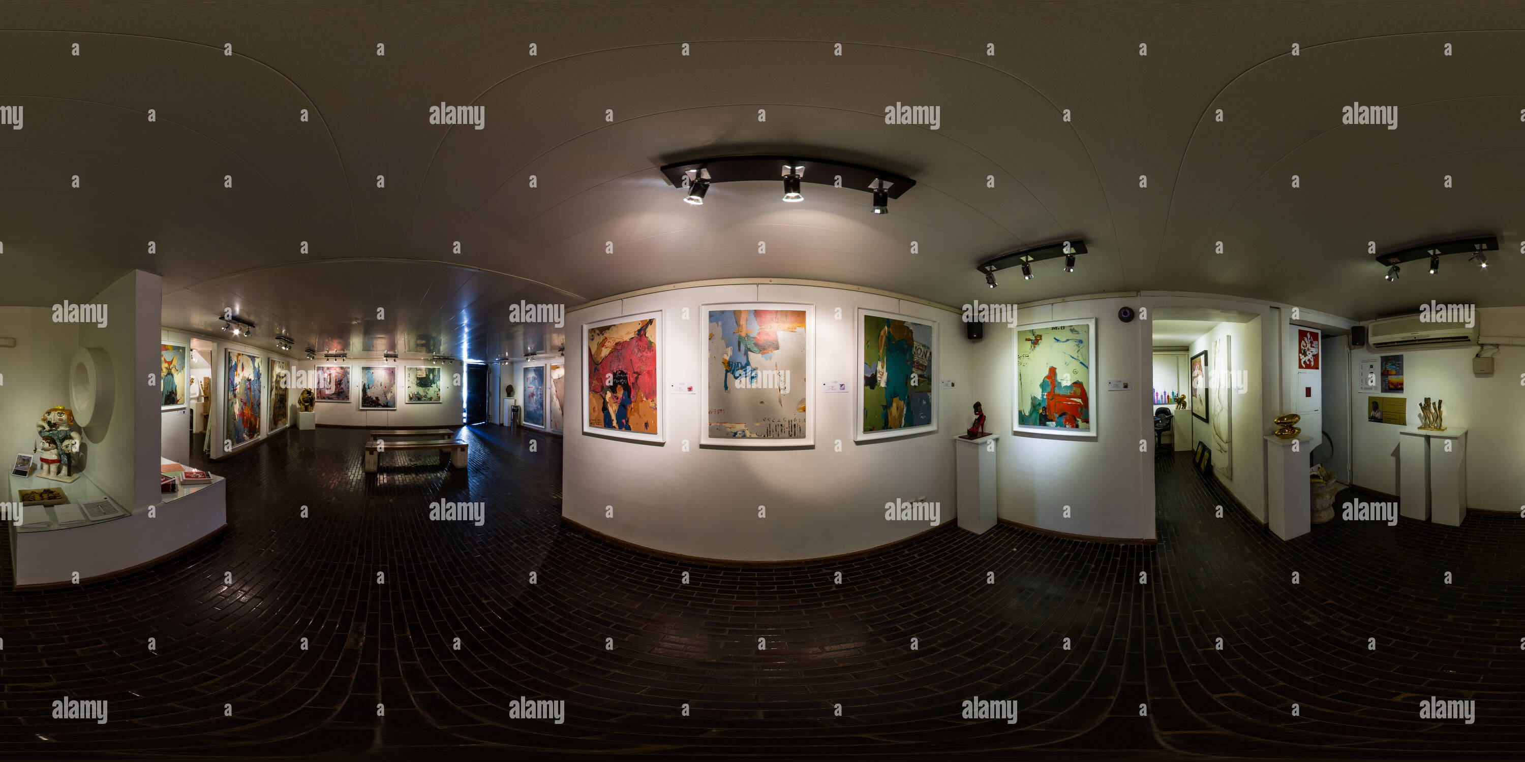 Seyhoun Art Gallery Stock Photos & Seyhoun Art Gallery Stock Images - Alamy