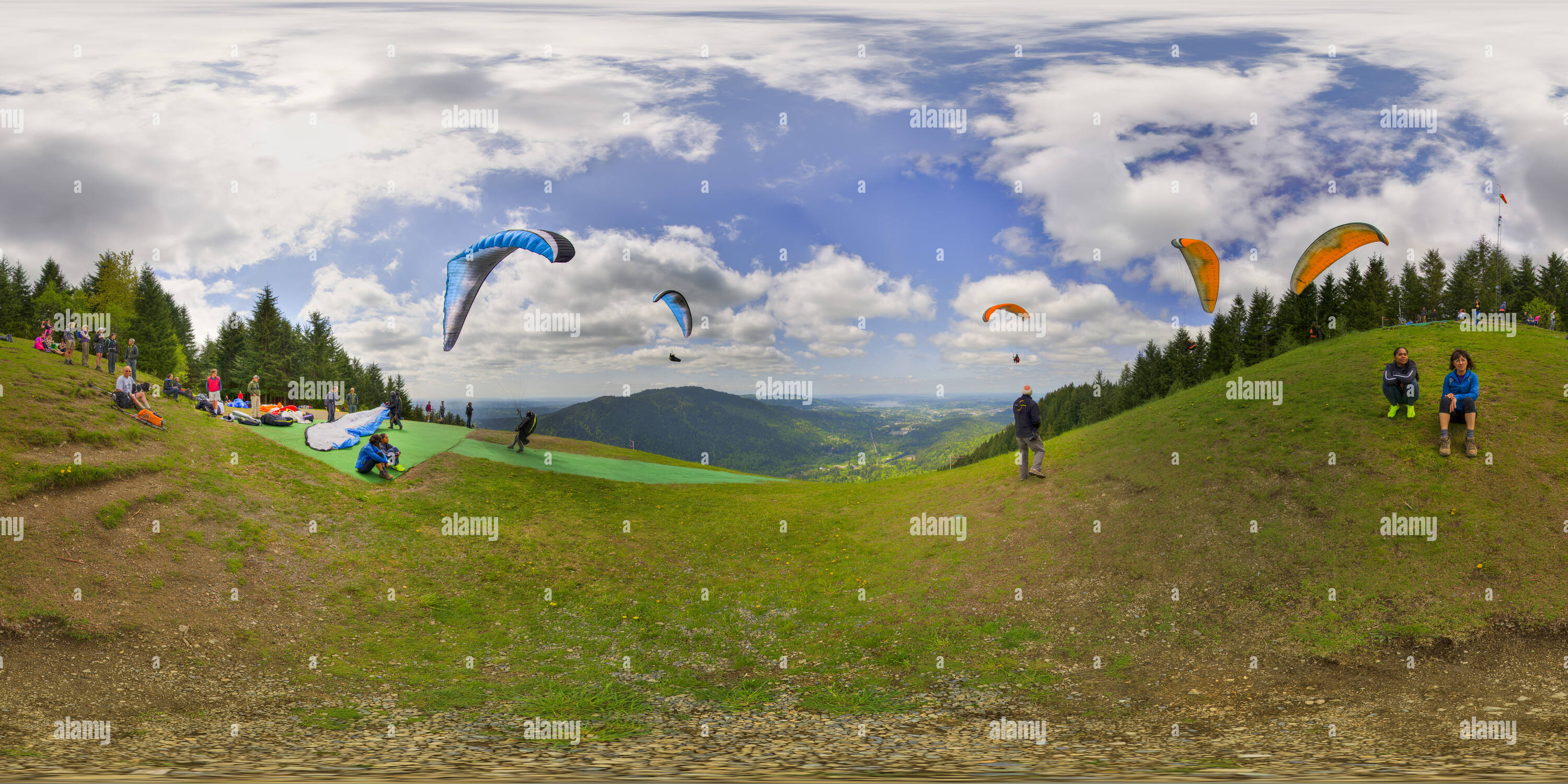 360° view of Paragliders, Poo Poo Point, Issaquah, WA - Alamy