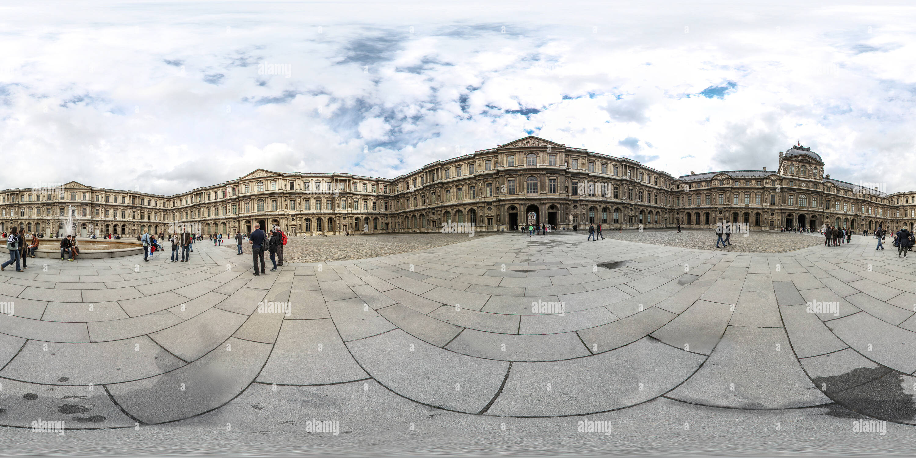 360° view of Museu do Louvre - Alamy