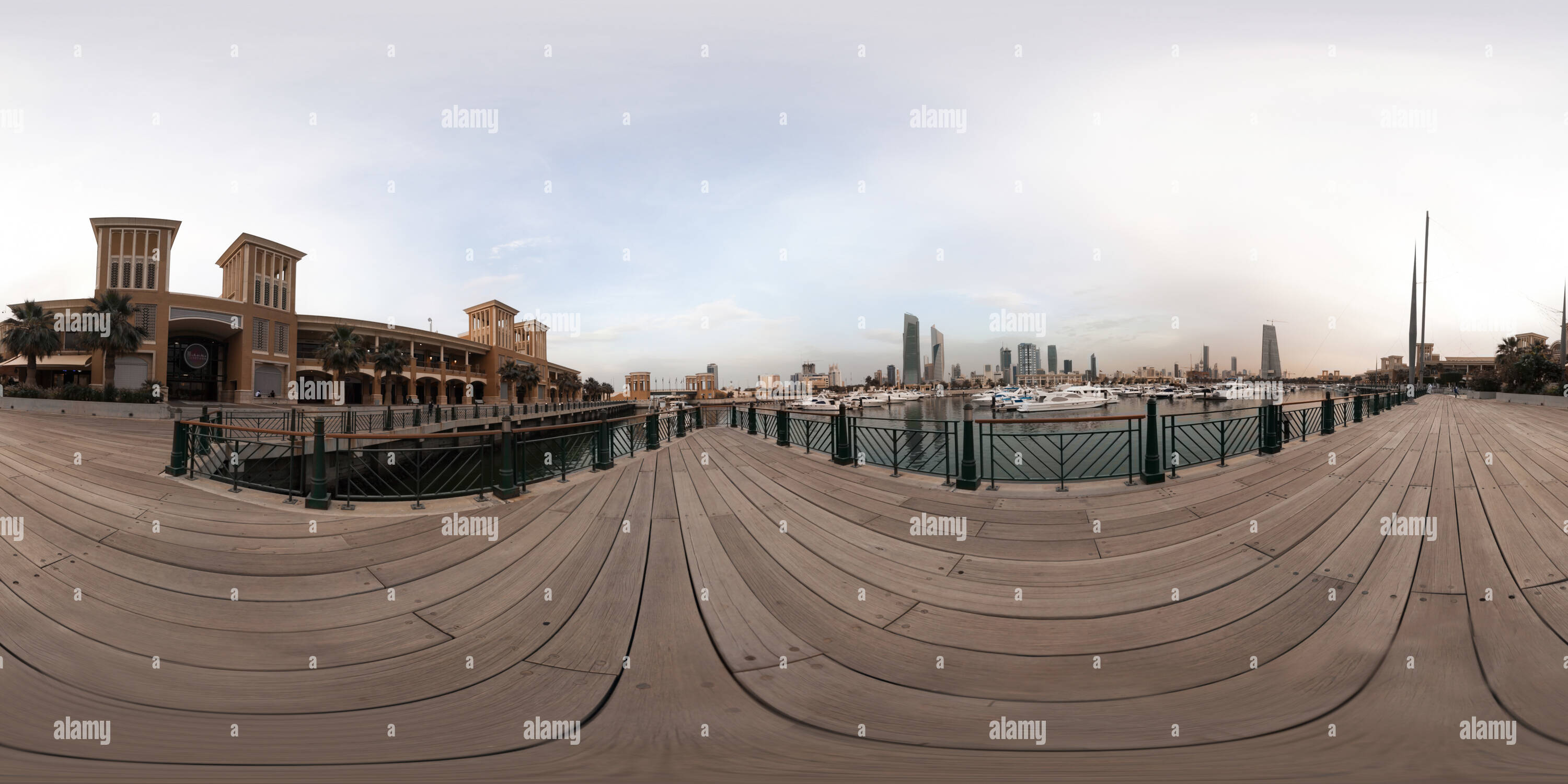 Sharq mall hi-res stock photography and images - Alamy