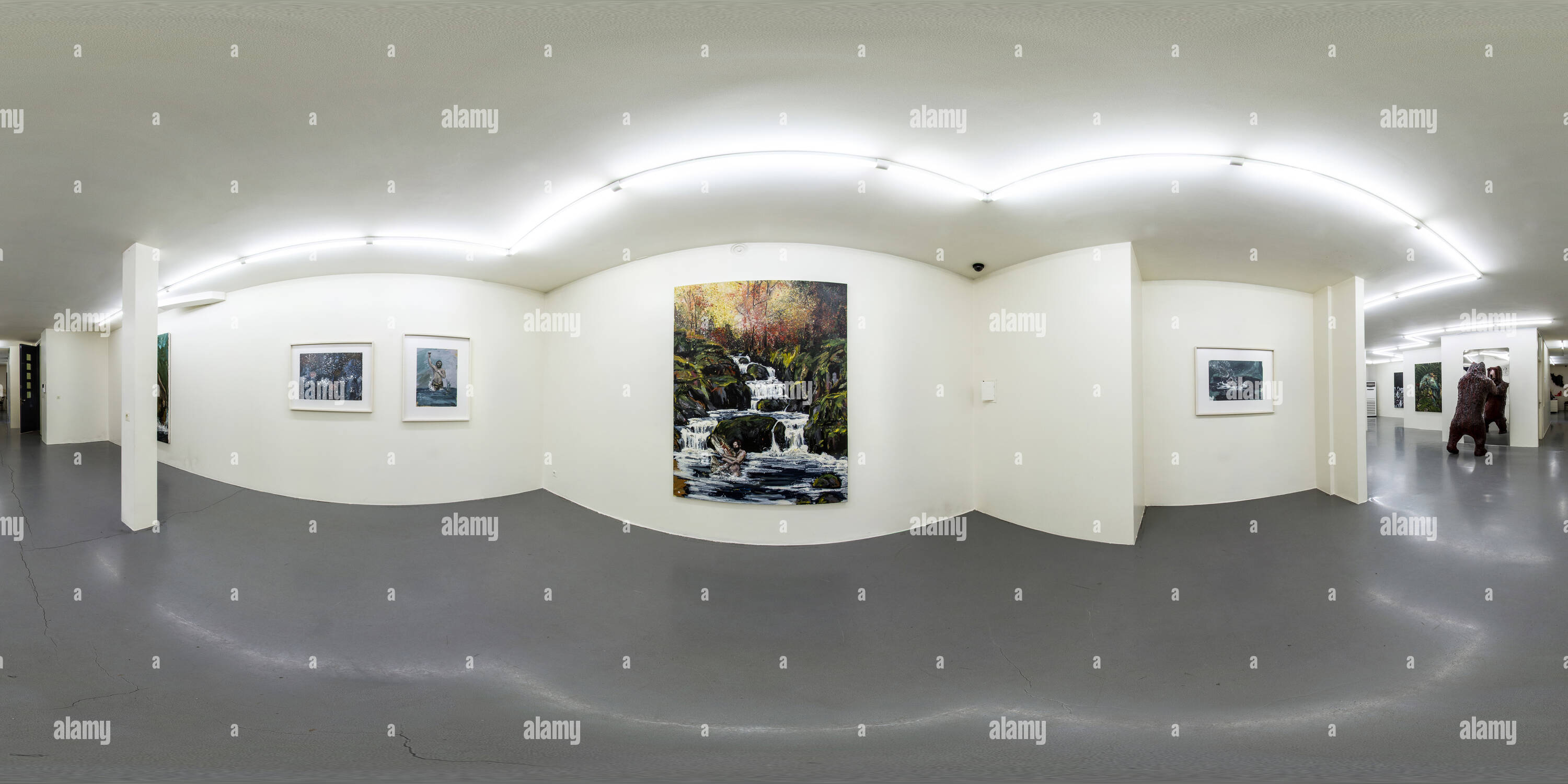 360° view of Etemad Art Gallery Jun 2014 Ramtin Zad Nocturnal 01 - Alamy