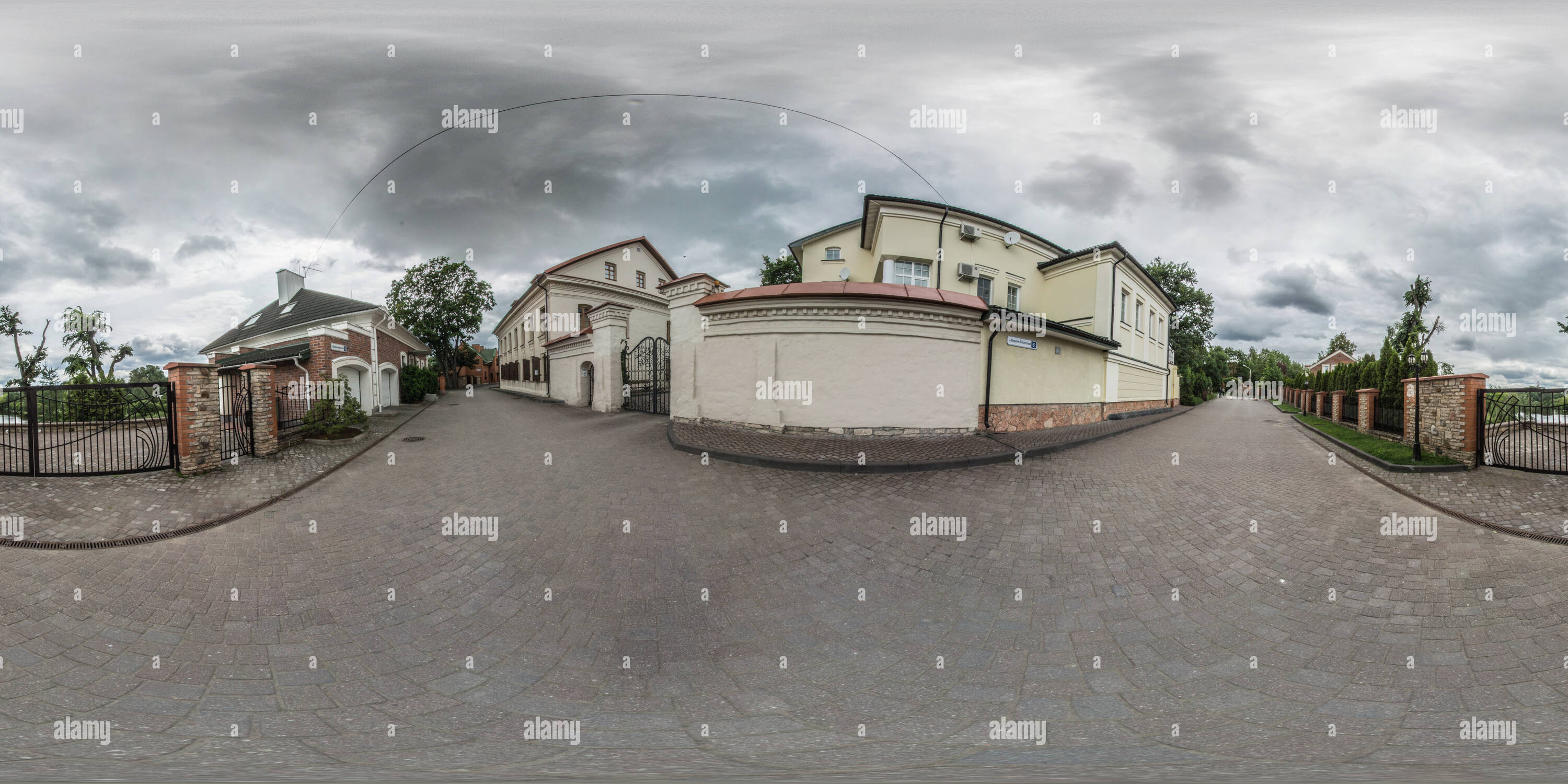 360° view of Ulitsa Verhne-Beregovaya 2 - Alamy