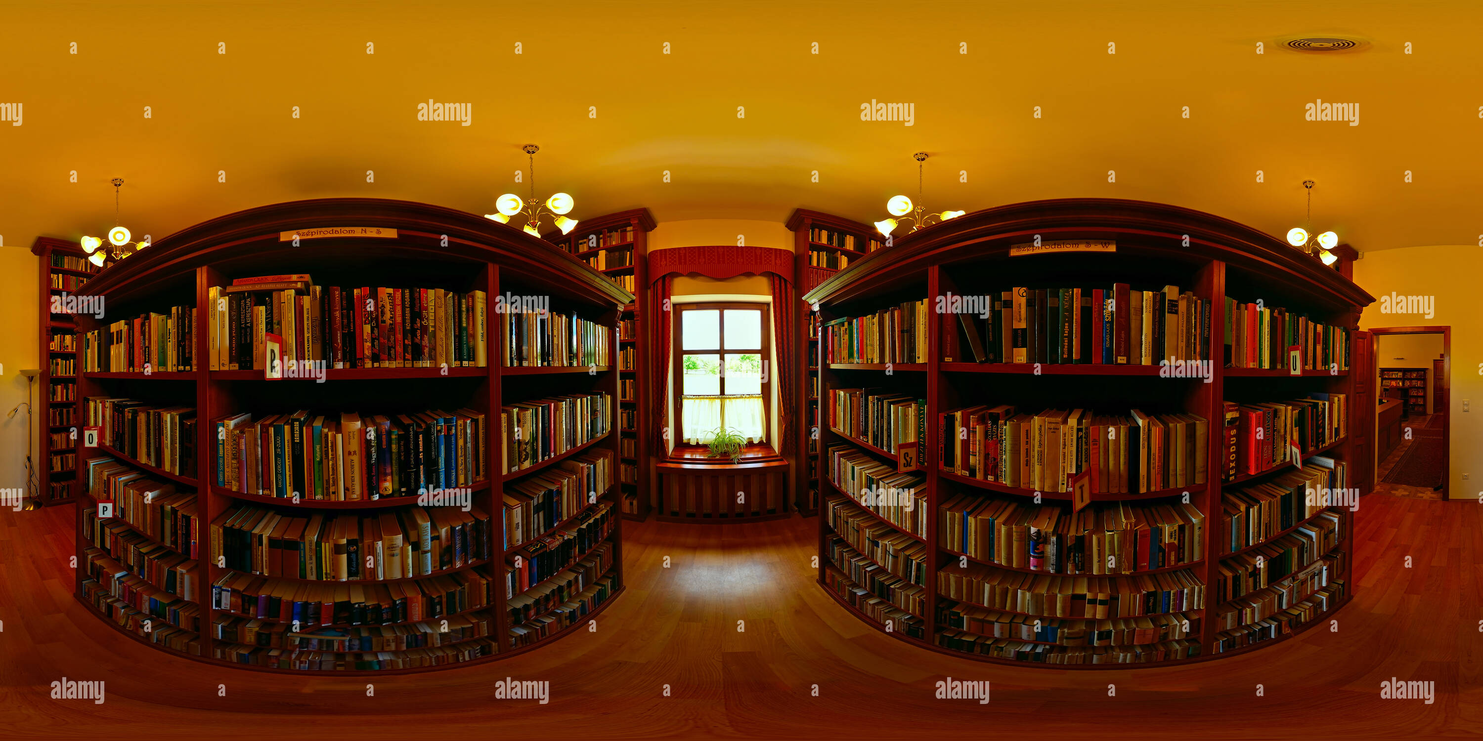 360° view of North East Room of the Town Library of Nagyhegyes - Alamy