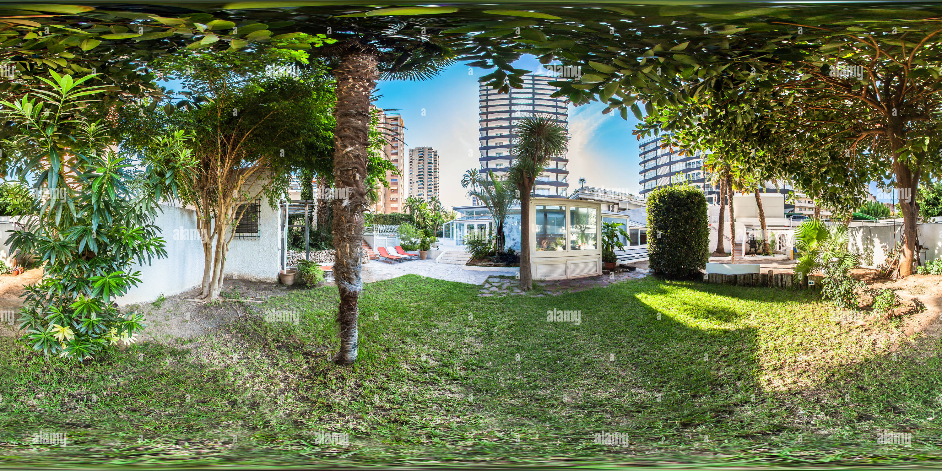 360° view of Garden - Hotel Belroy - Four Stars - Close to the Beach in ...