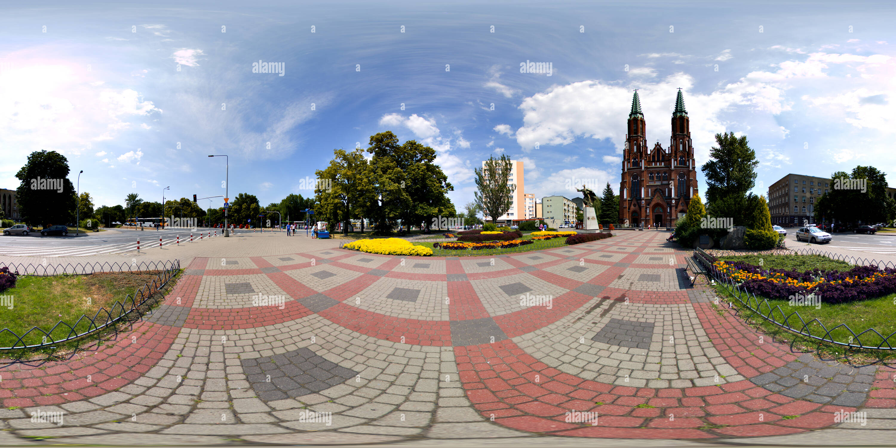 360° view of Poland, Warsaw, St. Florian's Cathedral - Alamy