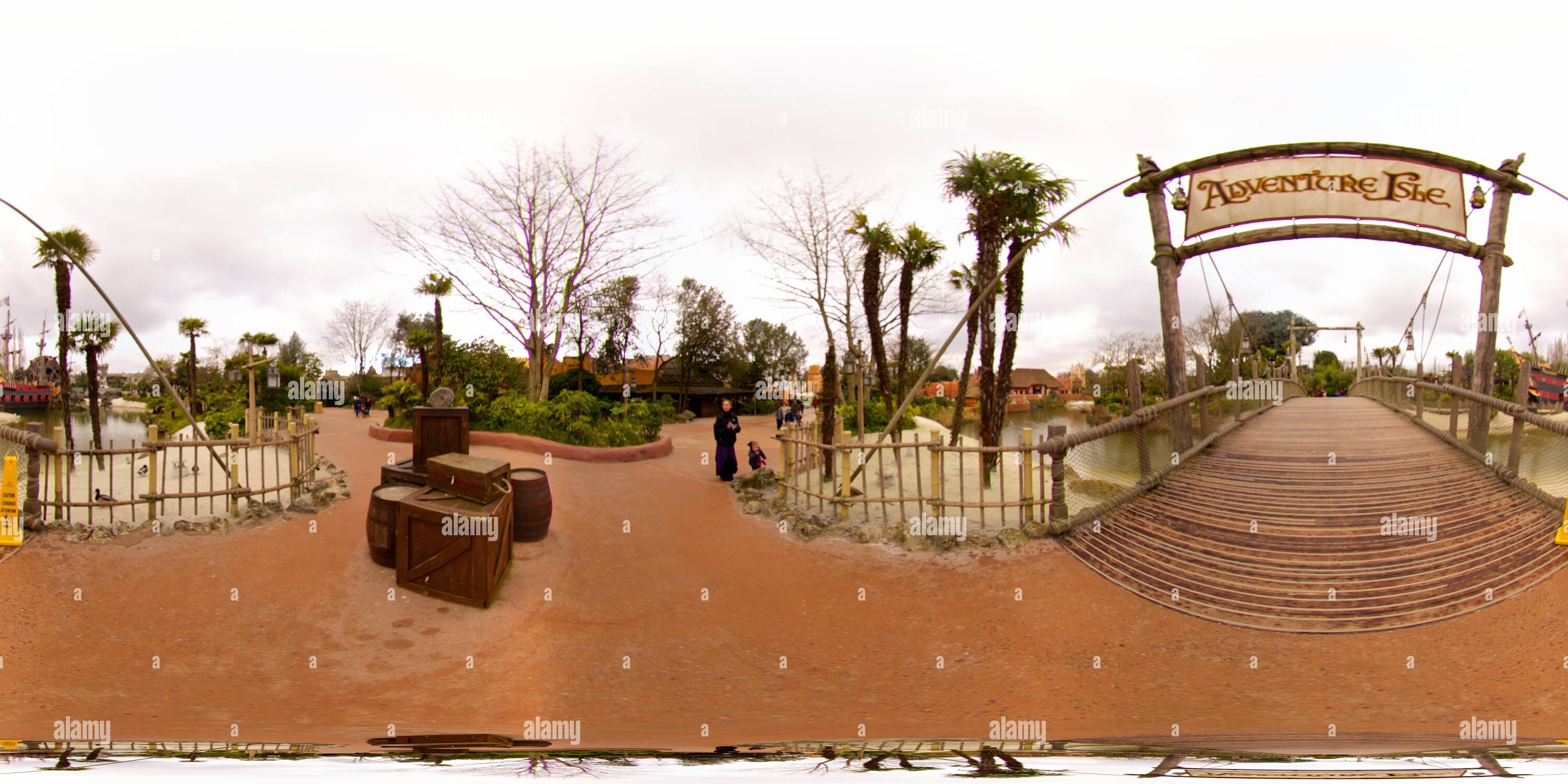 360° view of Disneyland Paris - Bridge to Adventureland - Alamy