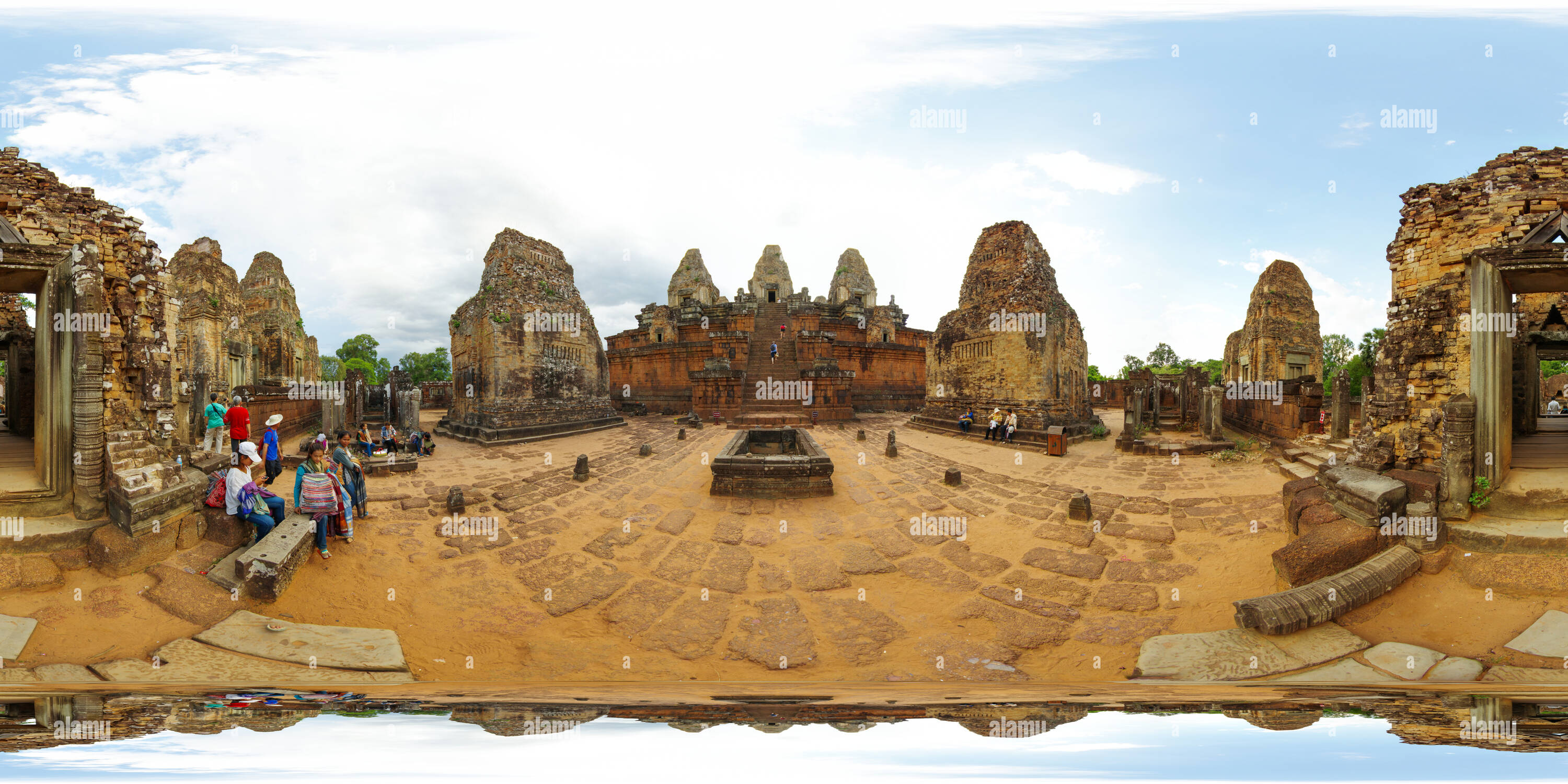 Prae roup temple cambodia hi-res stock photography and images - Alamy