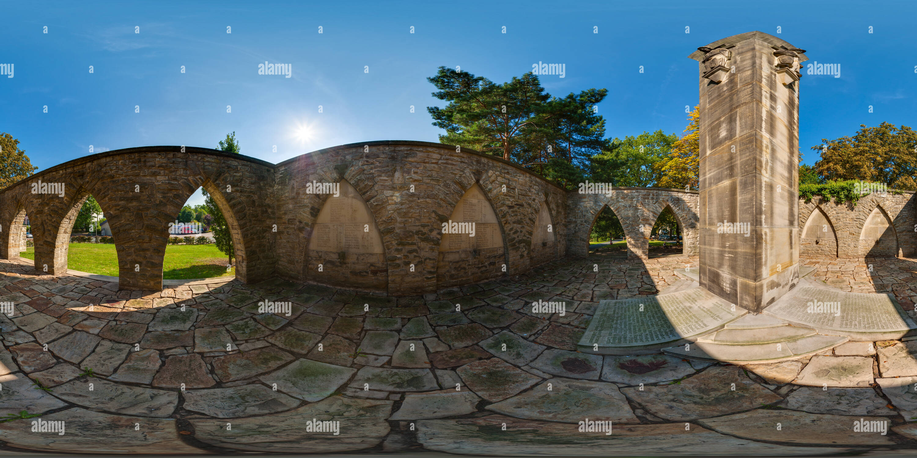 360° view of Das Kriegerdenkmal in Obernkirchen - Alamy