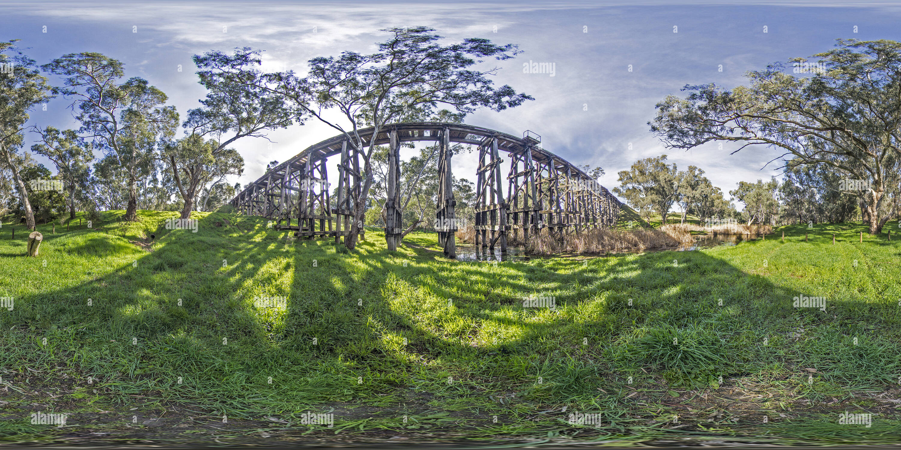 360° view of Pyalong Trestle Bridge - Alamy