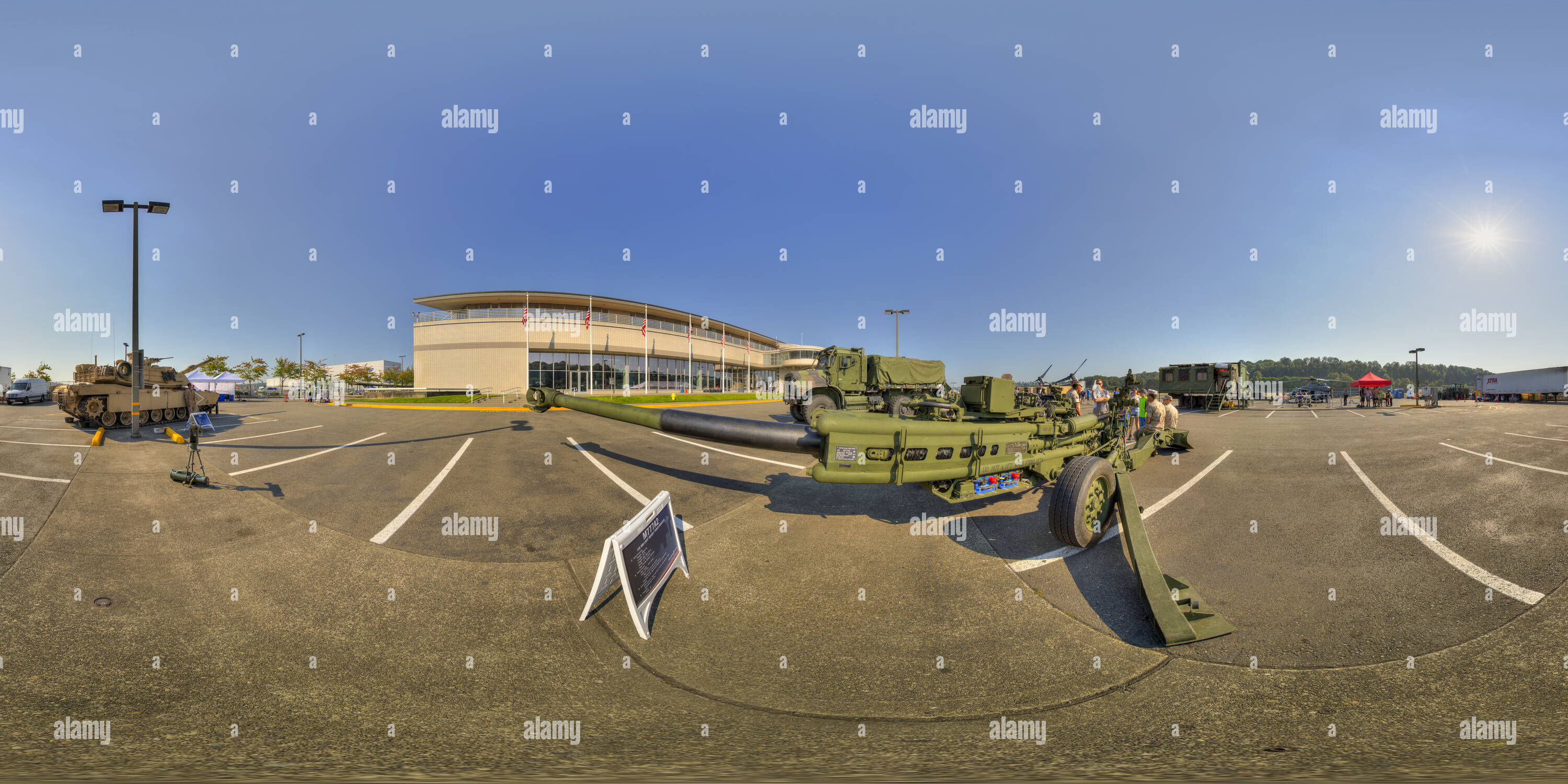 360° view of M777A2 Howitzer, The Museum of Flight, Seattle, WA - Alamy