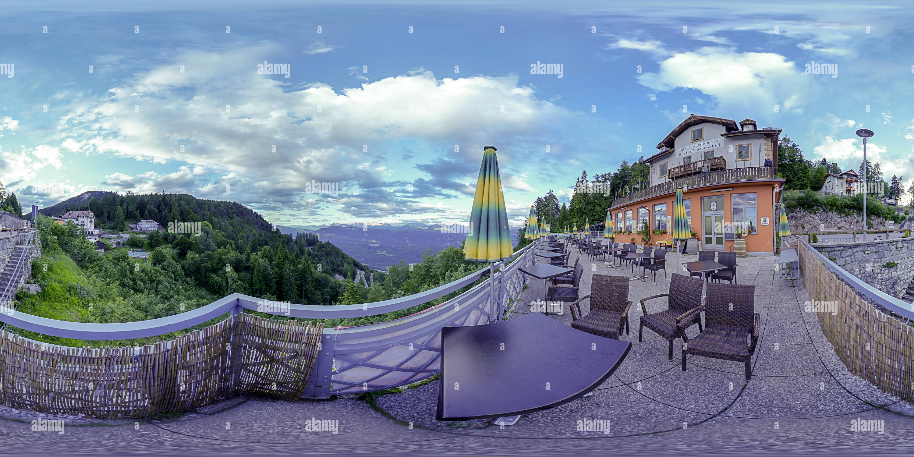 Mendola hi-res stock photography and images - Alamy