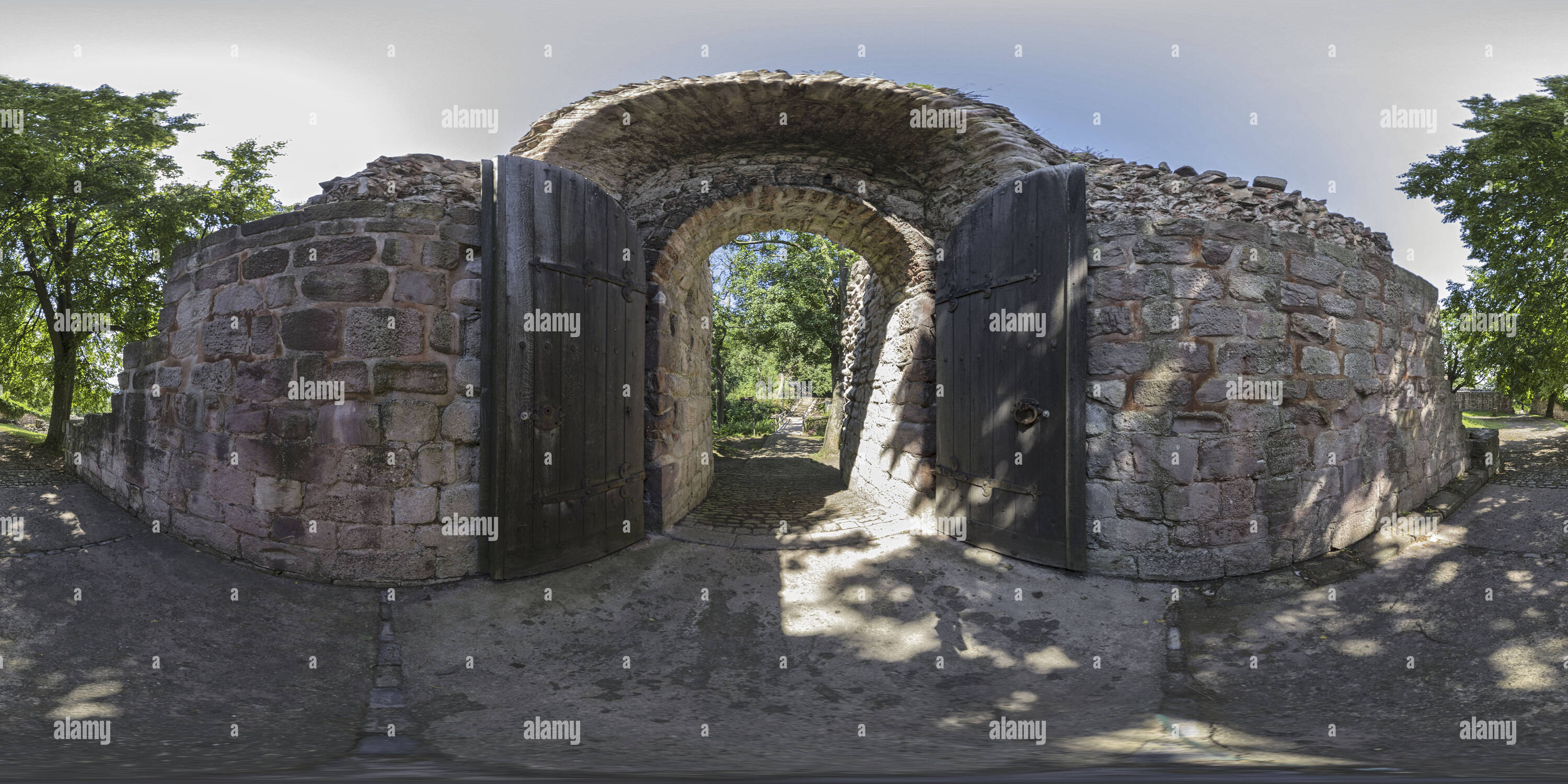 Kyffhäuser denkmal hi-res stock photography and images - Alamy