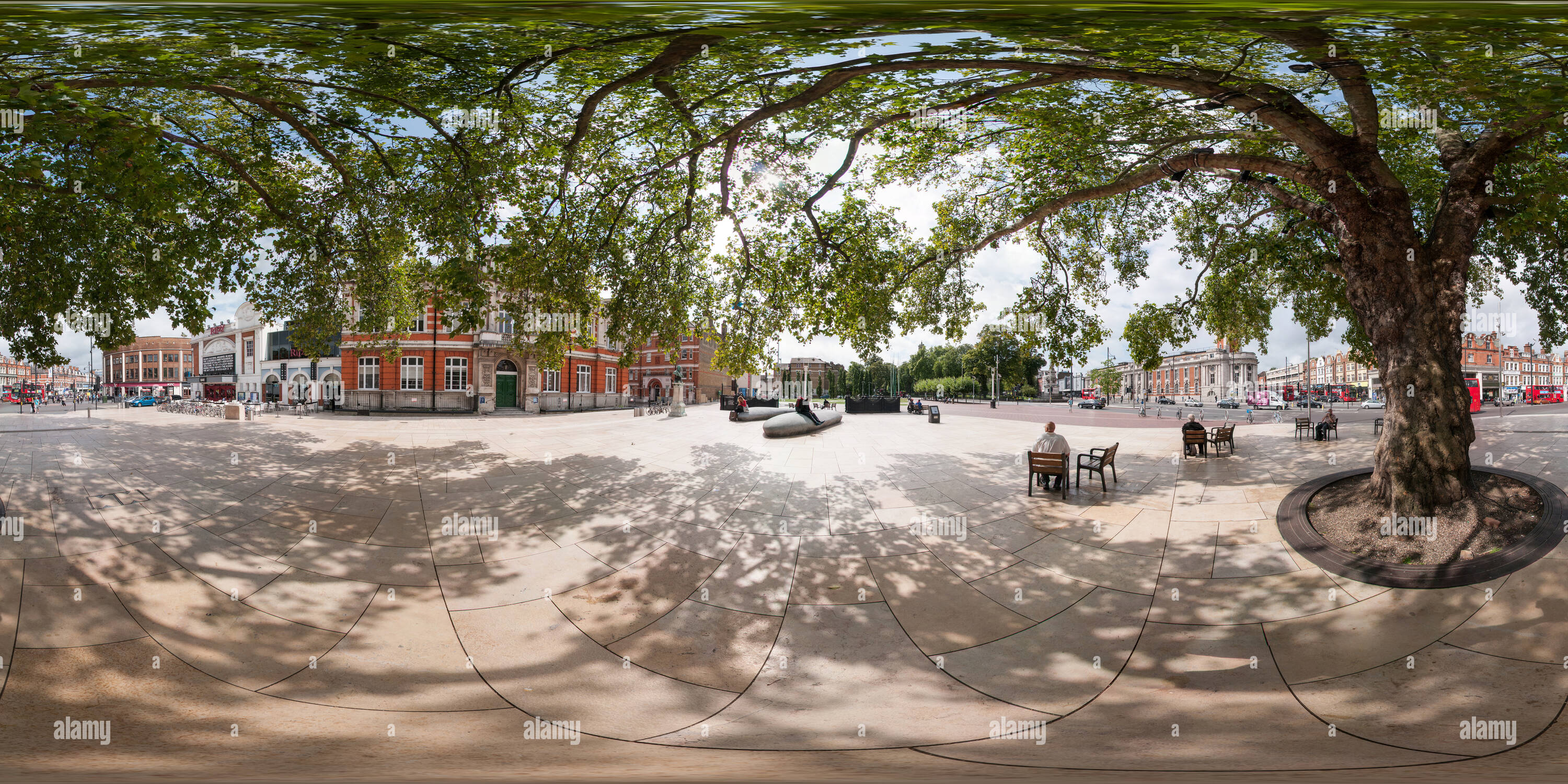 360° view of Windrush Square, Brixton - Alamy