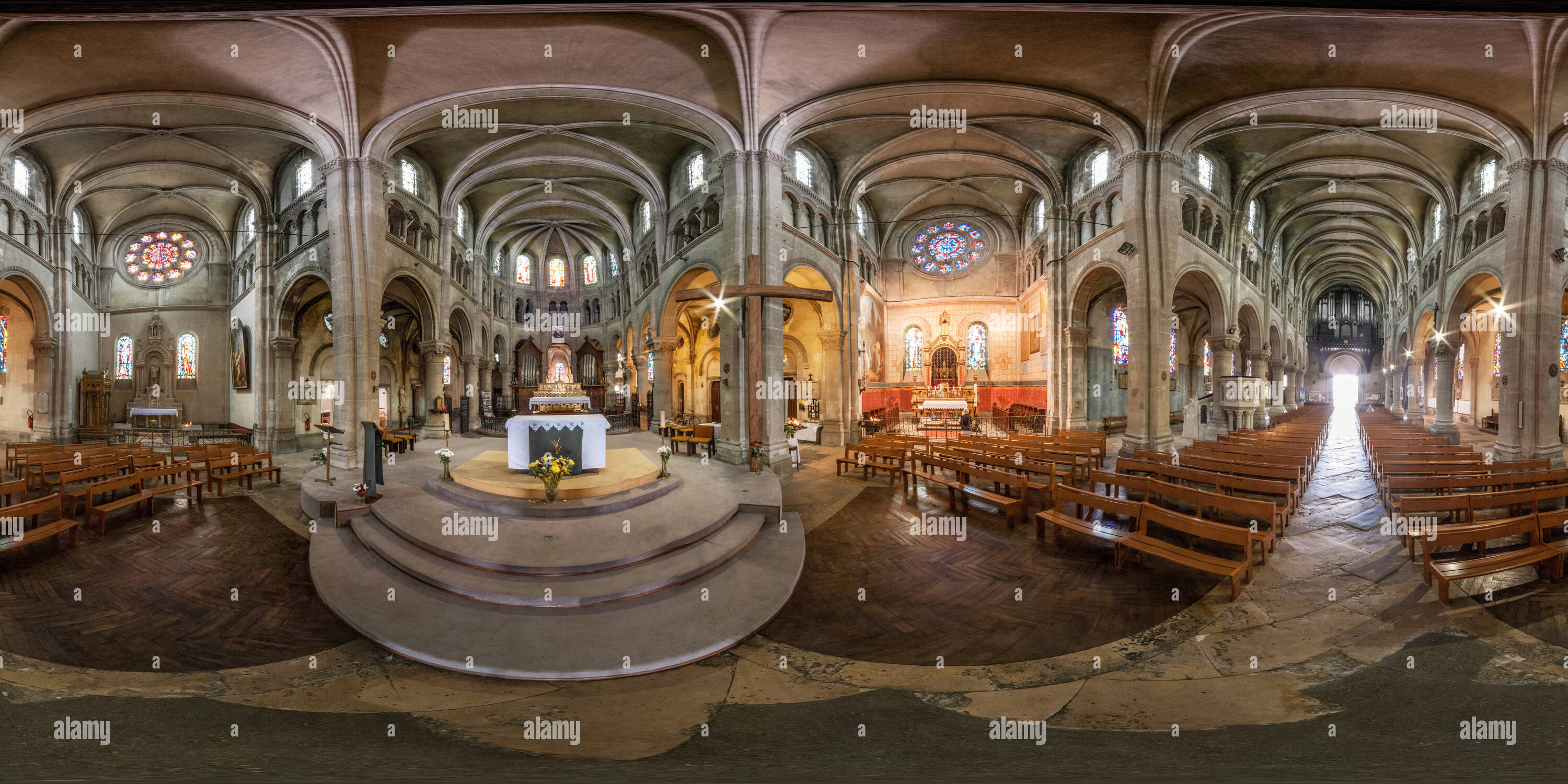 Saint denys hi-res stock photography and images - Alamy