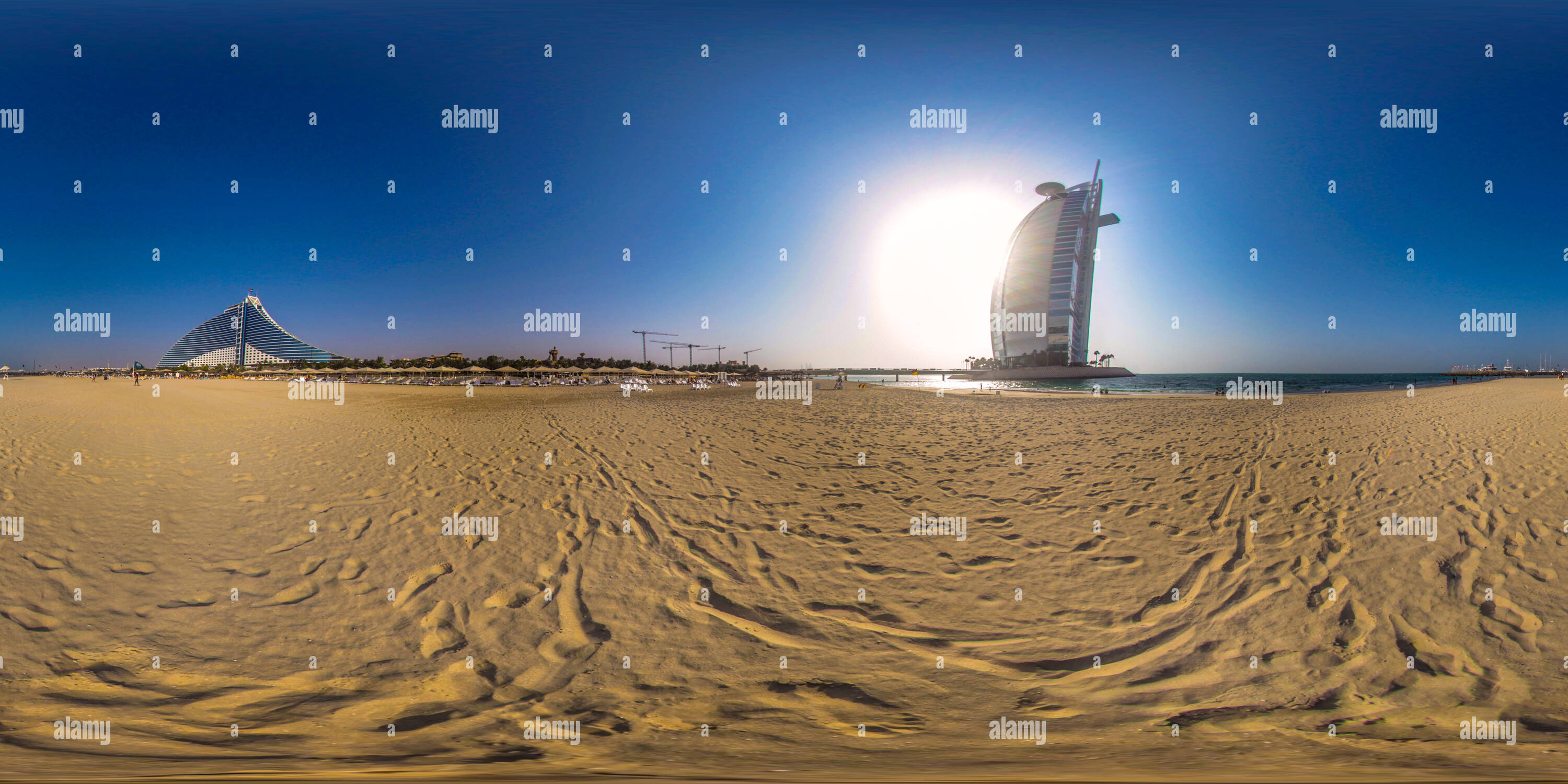 360° view of Burj Al Arab view from Private Beach, Dubai - Alamy
