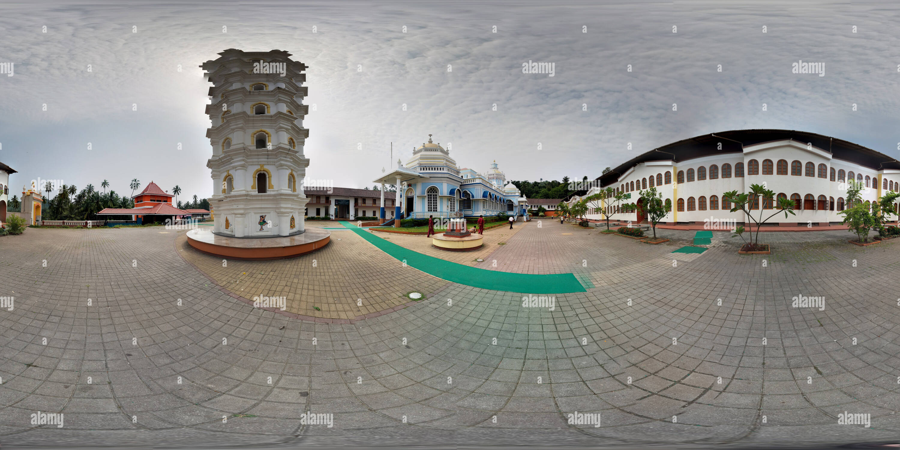 360° view of The Mangeshi Temple, Goa, India - Alamy