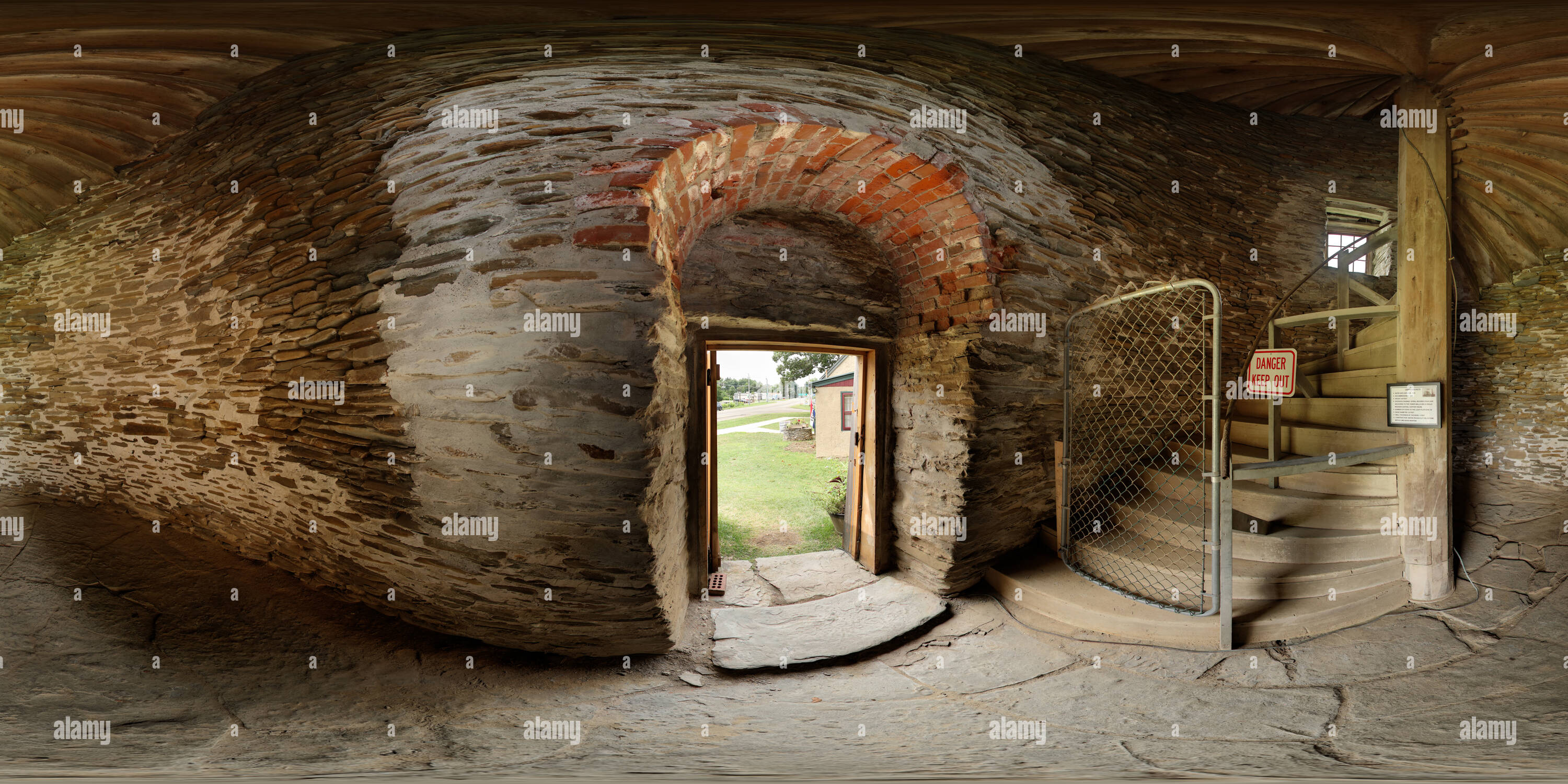 Barcelona lighthouse hi-res stock photography and images - Alamy