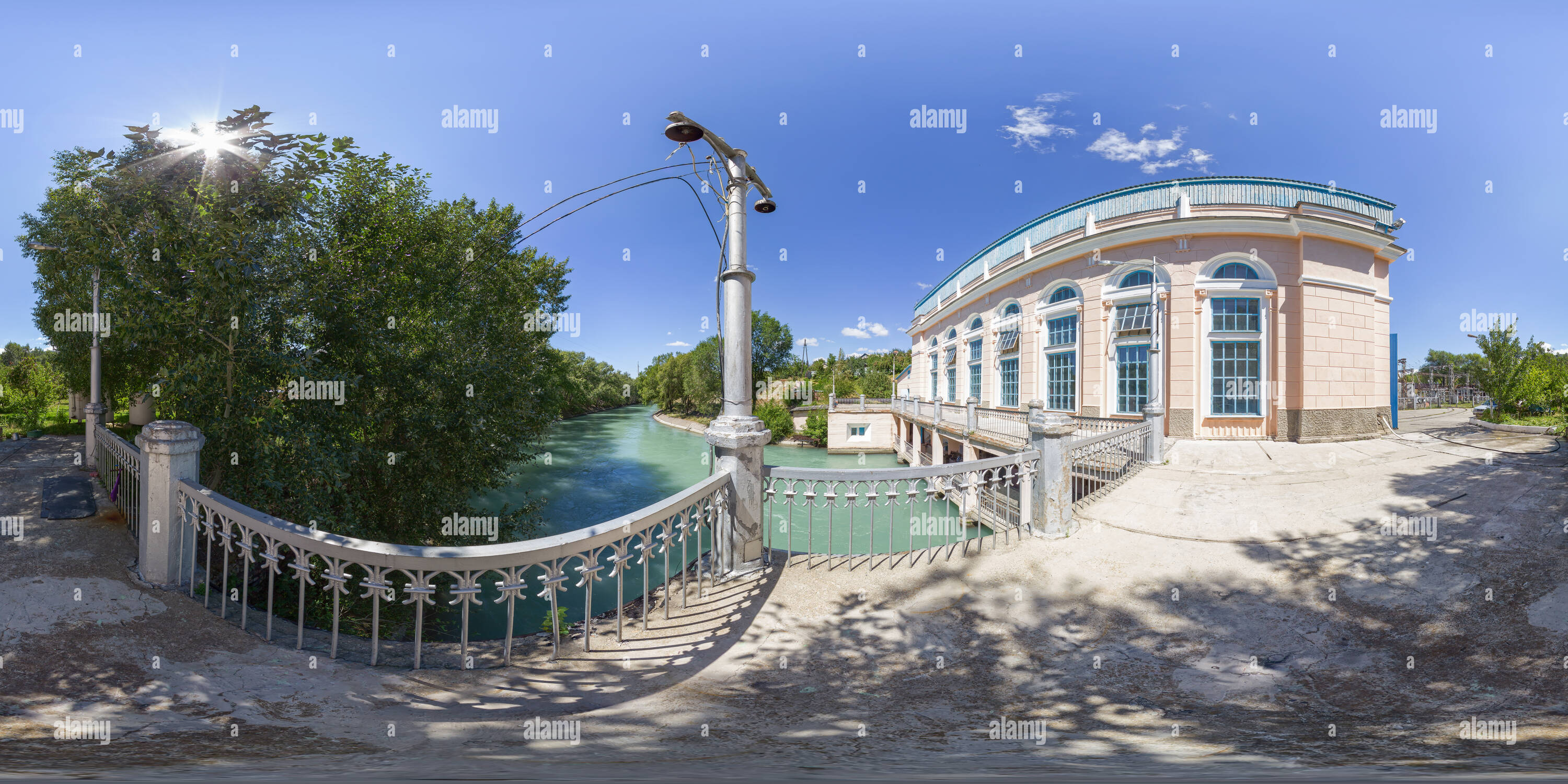 Karatal hi-res stock photography and images - Alamy