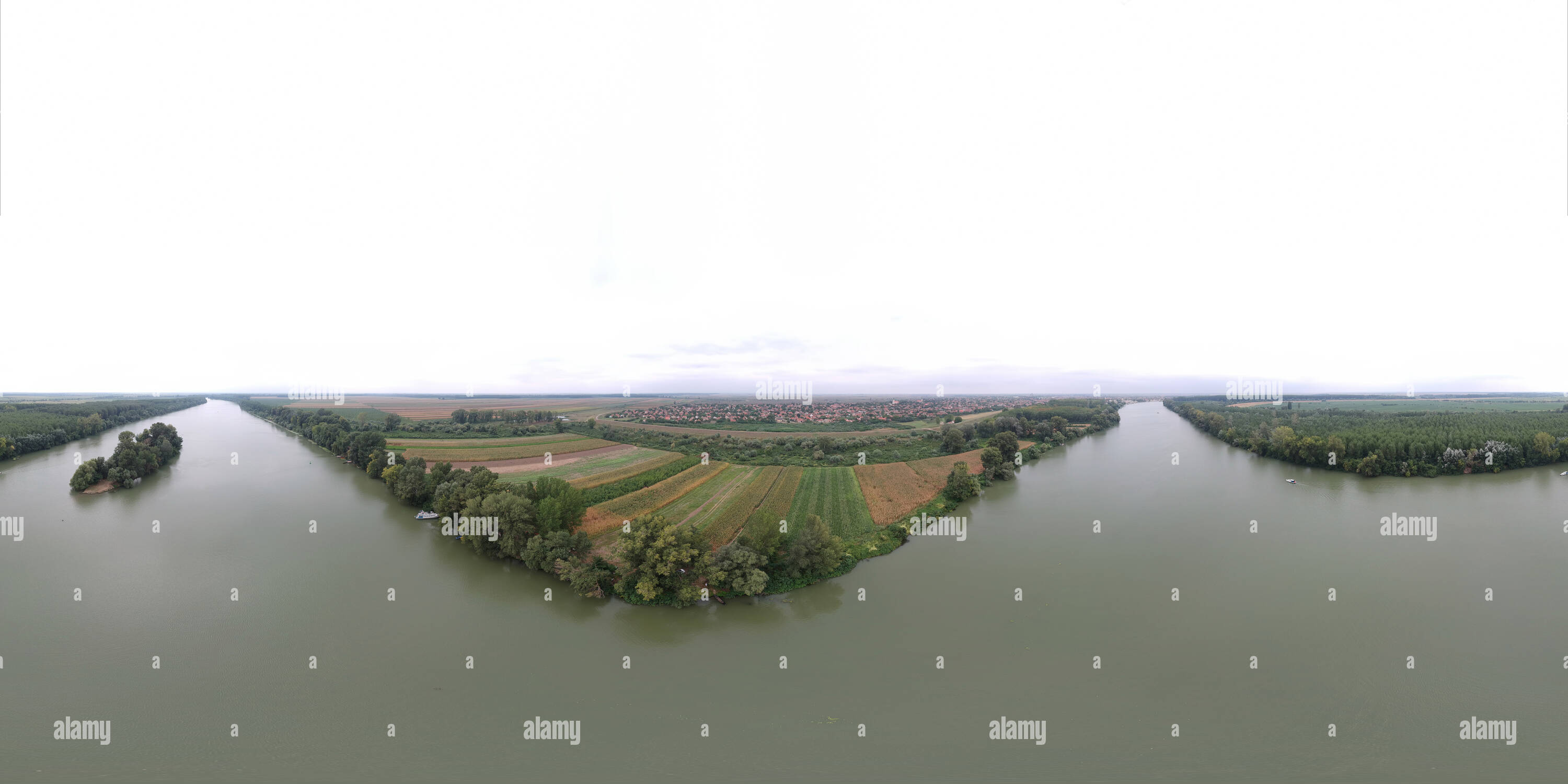 360° view of Novi Becej, Island on Tisa river - Alamy