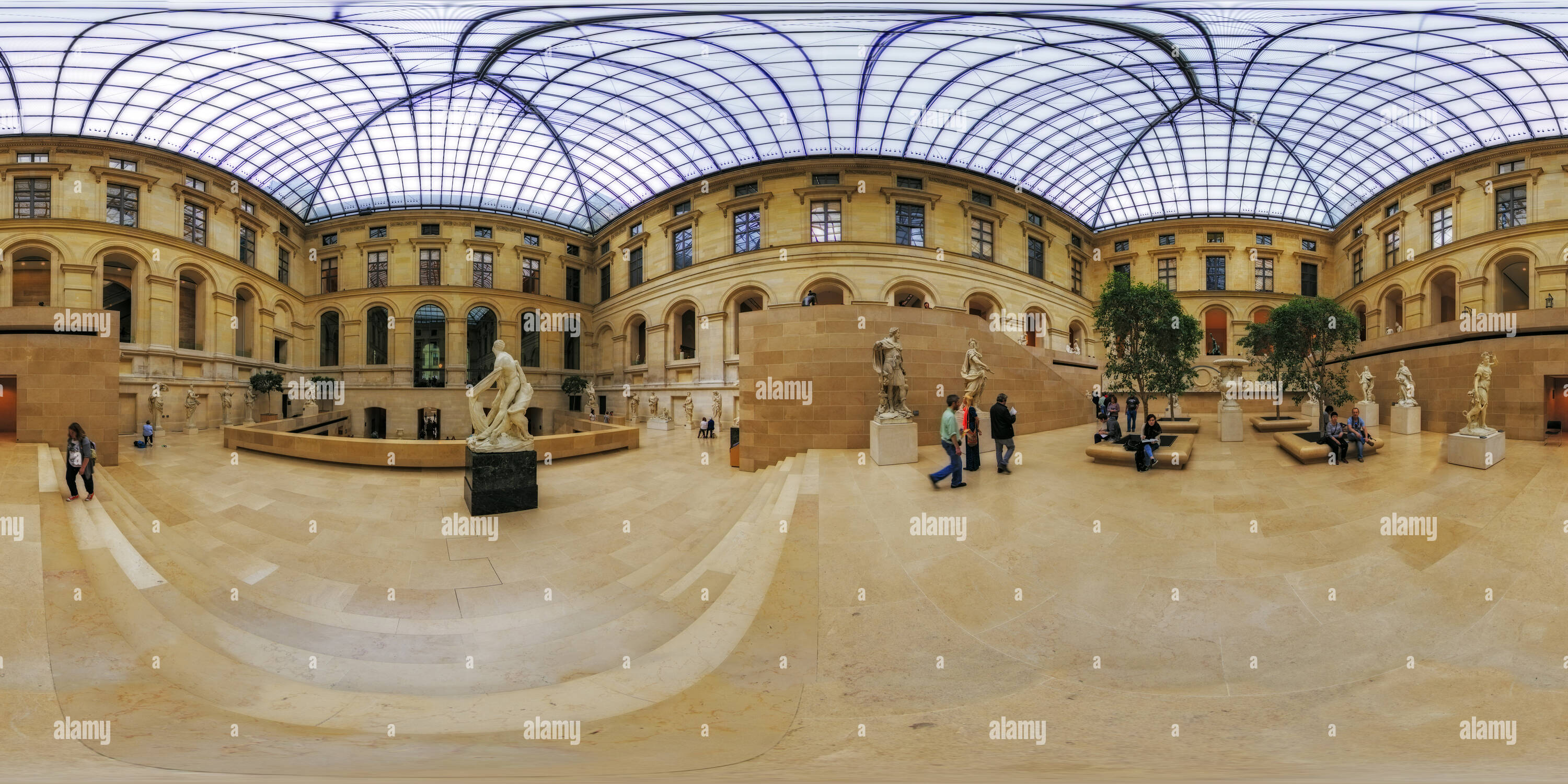 360° view of Louvre Museum - French Sculptures - Alamy