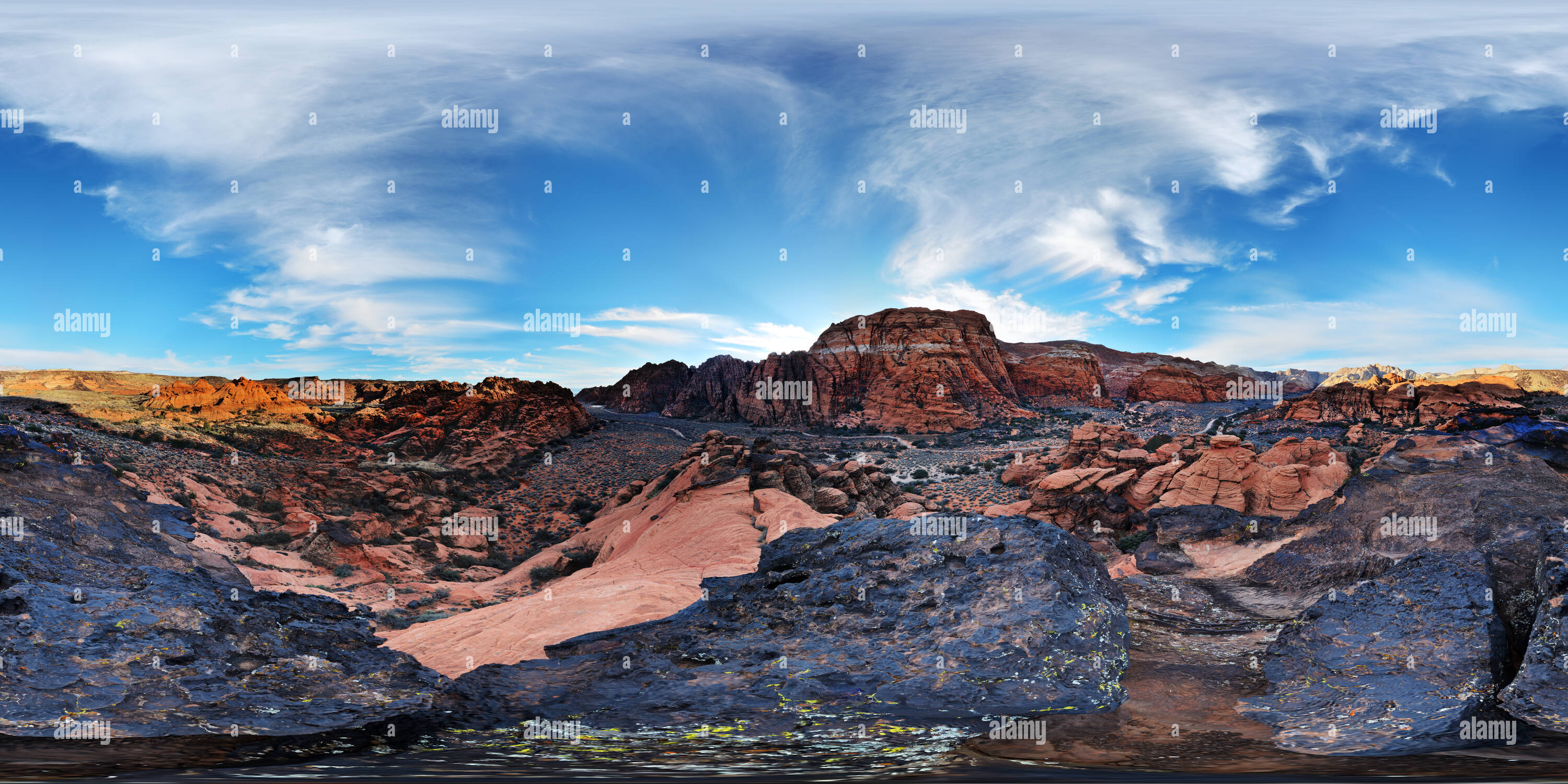 360° view of Hidden Pinyon Overlook, Snow Canyon State Park, Utah, USA ...