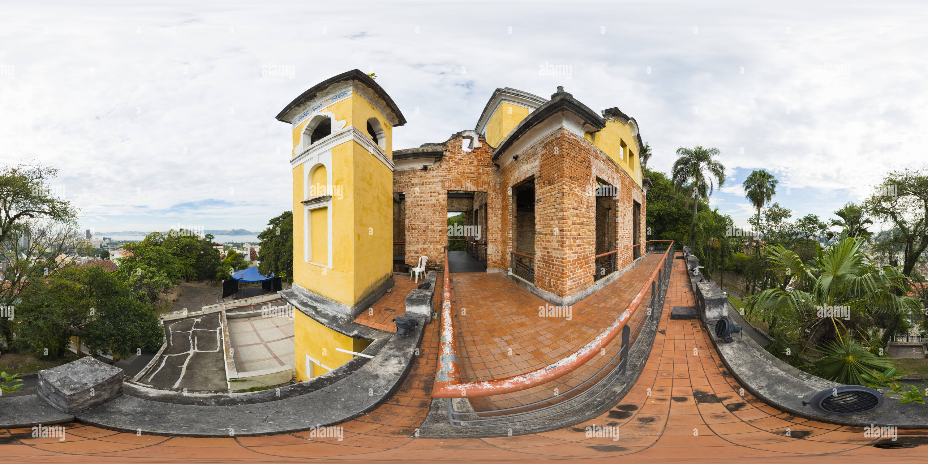 Ruins park brazil hi-res stock photography and images - Alamy