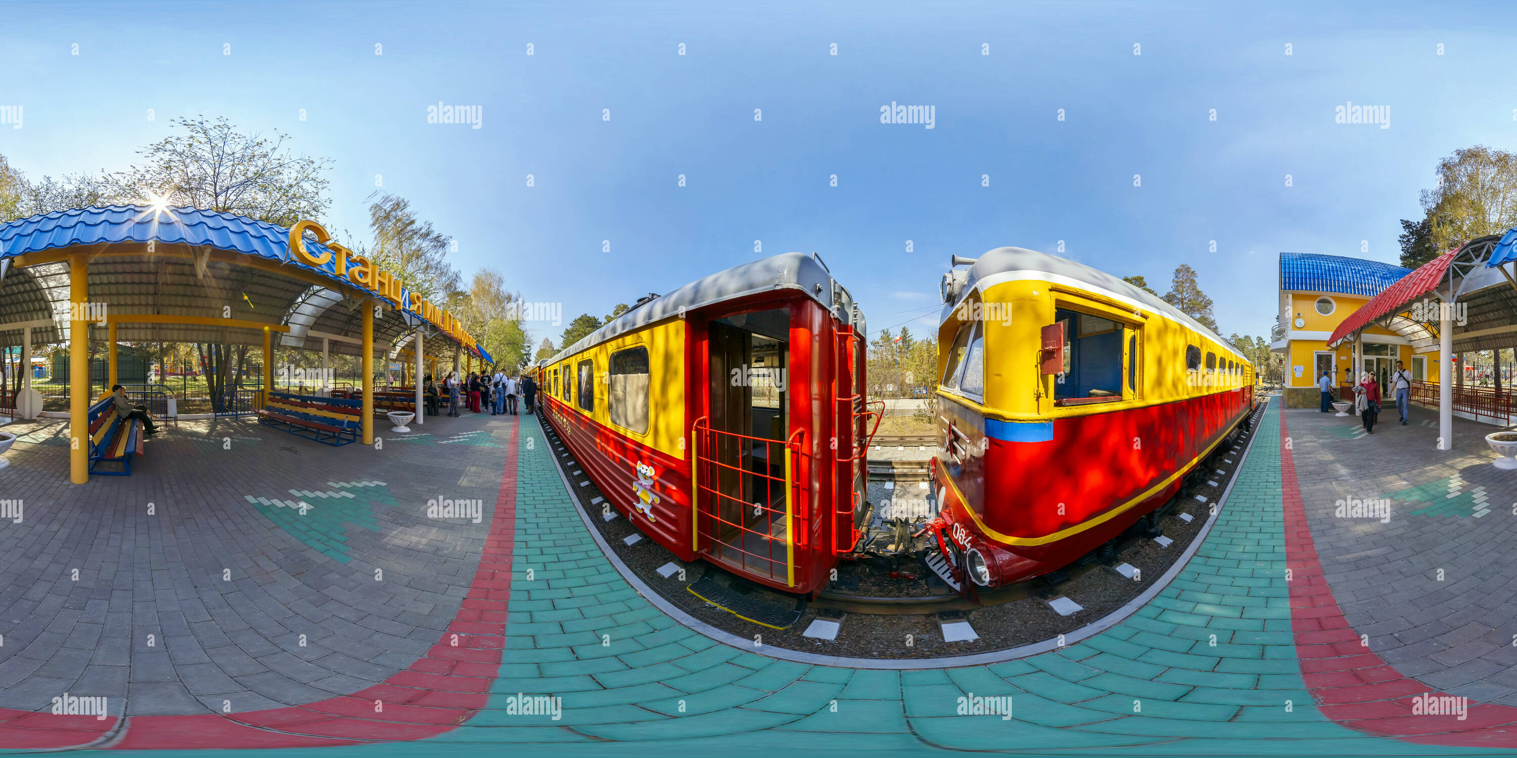 360° view of Pavlika Morozova station - Alamy