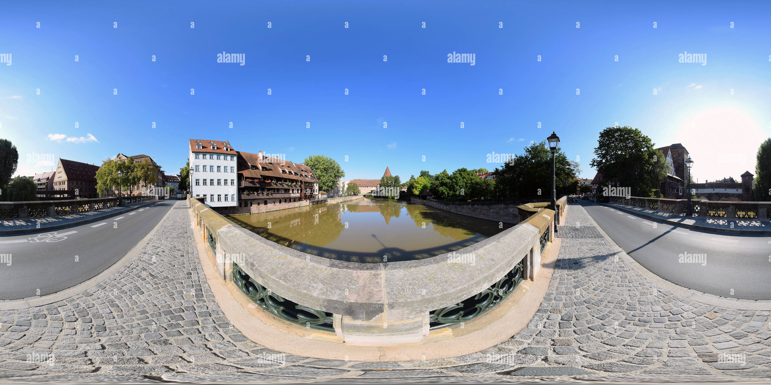 360° view of Nuremberg - Max bridge overlooking Kettenteg - Alamy
