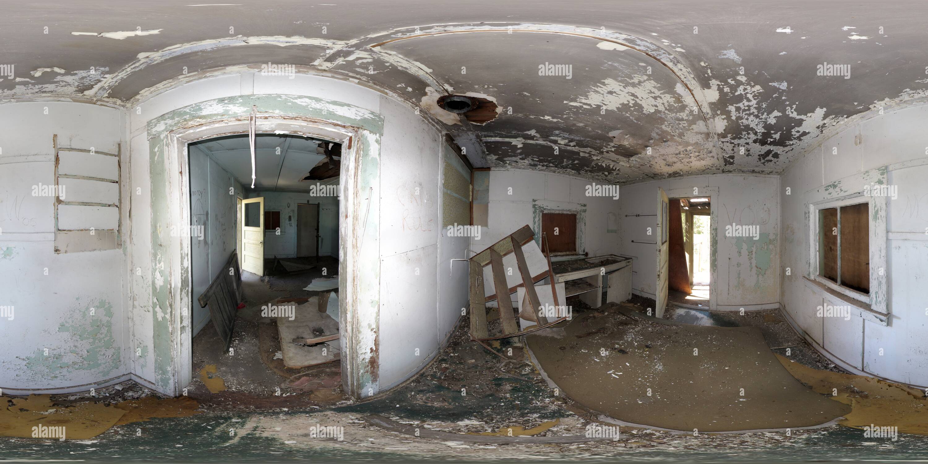 360° view of Yamsay Guard Station (interior - Alamy