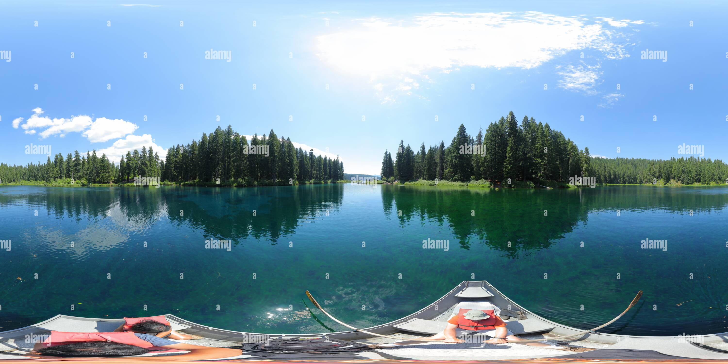 360° view of Clear Lake rowboat [1] - Alamy