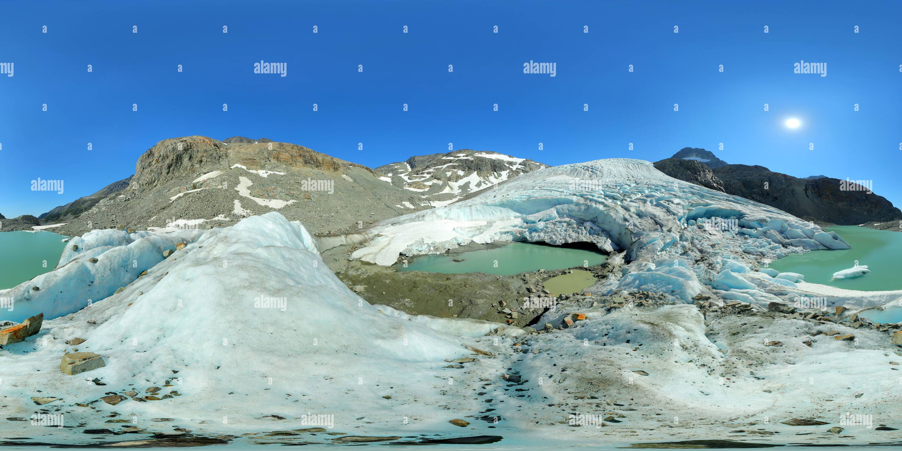 360° view of Wedgemount Glacier, Garibaldi Provincial Park, Whistler ...