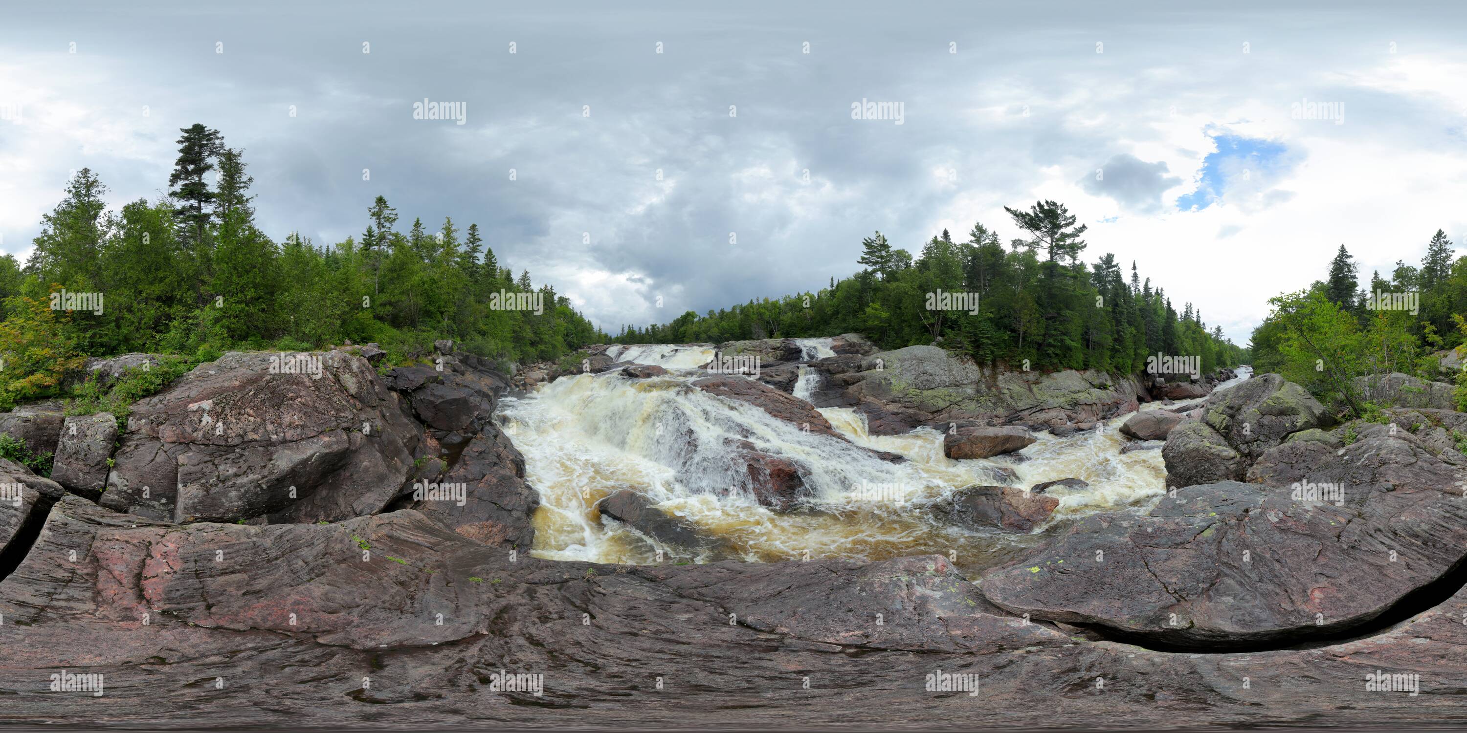 360° view of Sand River Falls - Alamy