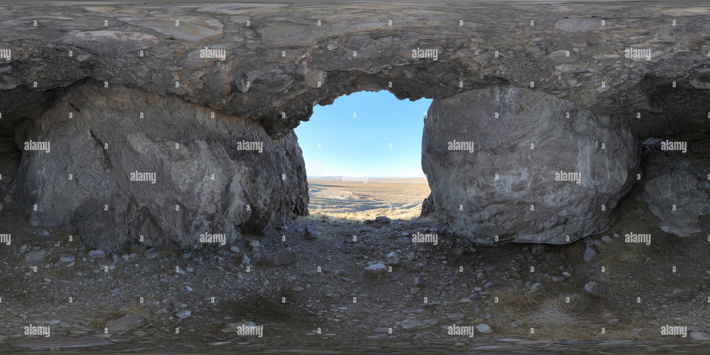 360° view of Flat Top Cave No. 2 - Alamy
