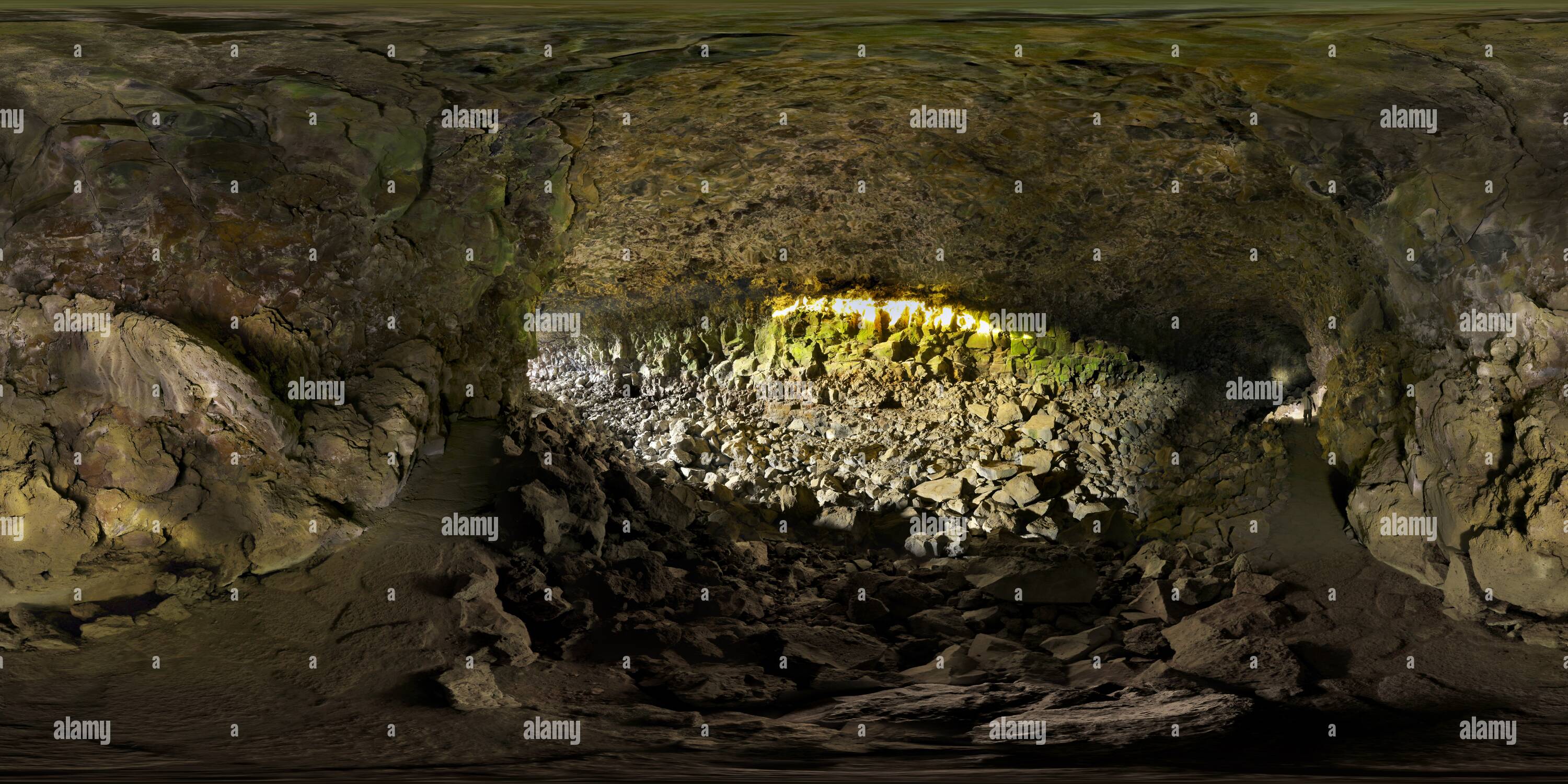 360° view of LBNM: Skull Cave [2] - Alamy