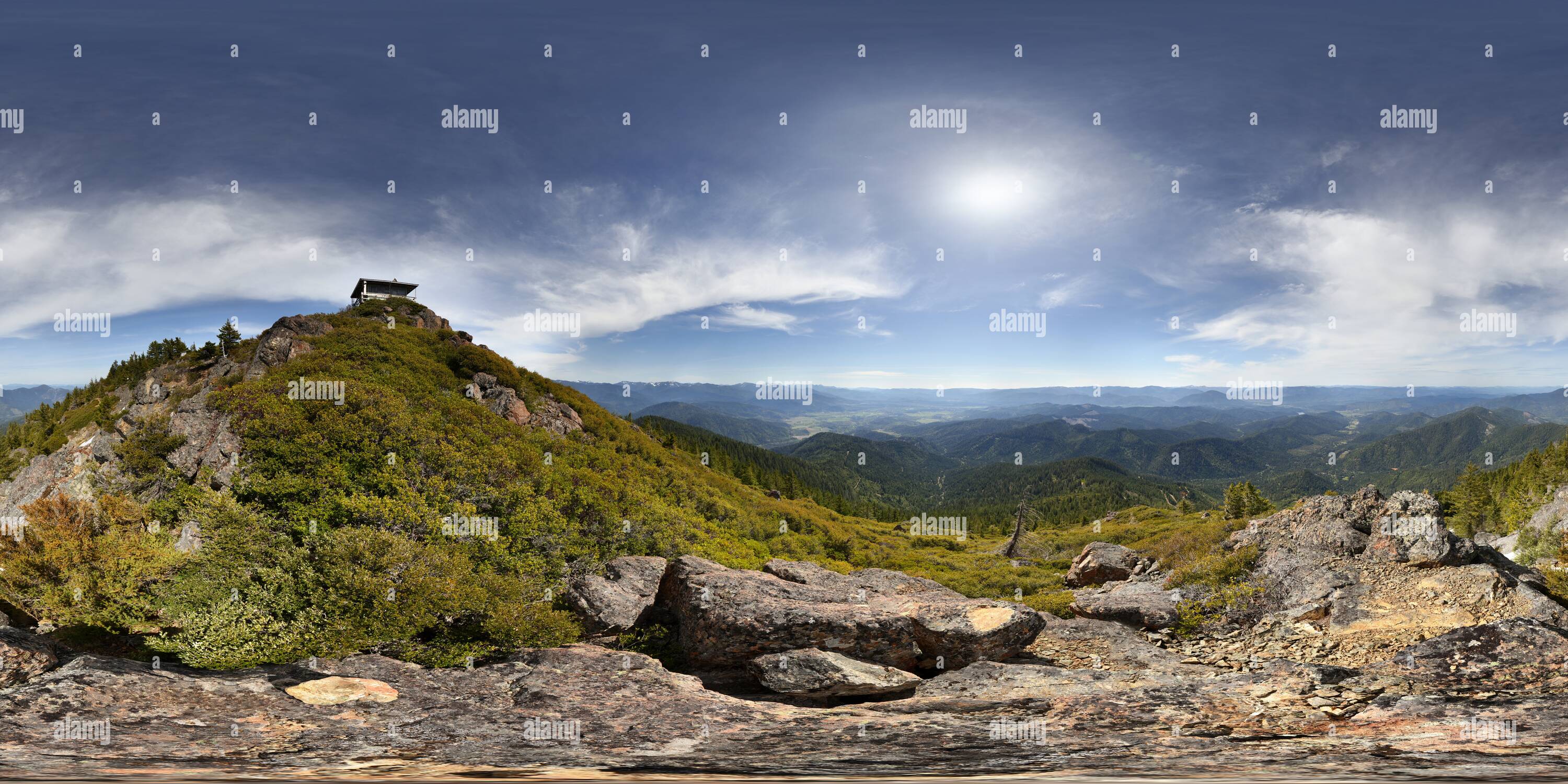 360° view of Illinois Valley overlook - Alamy