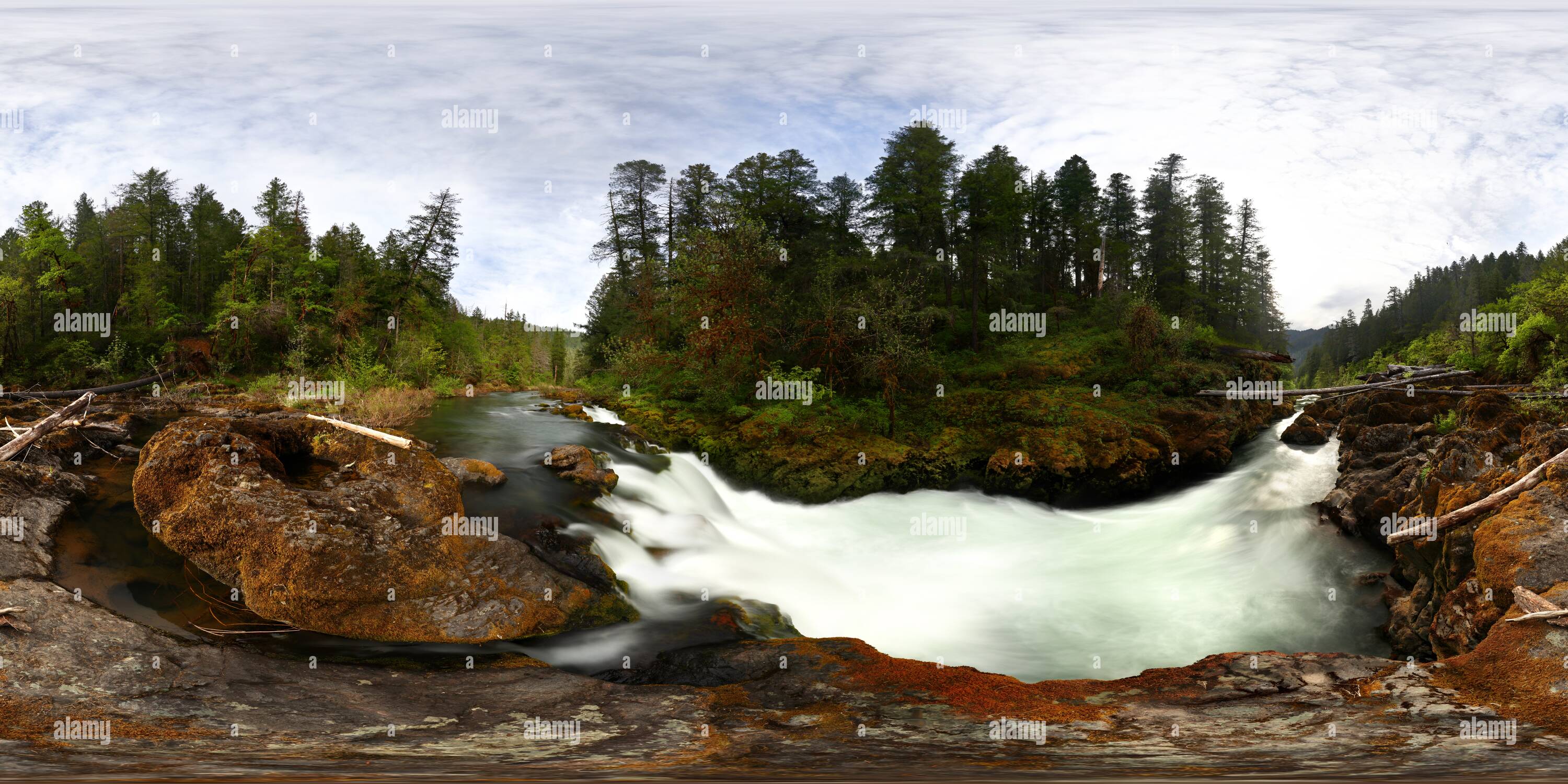 360° view of Campbell Falls, Tiller, OR, USA - Alamy