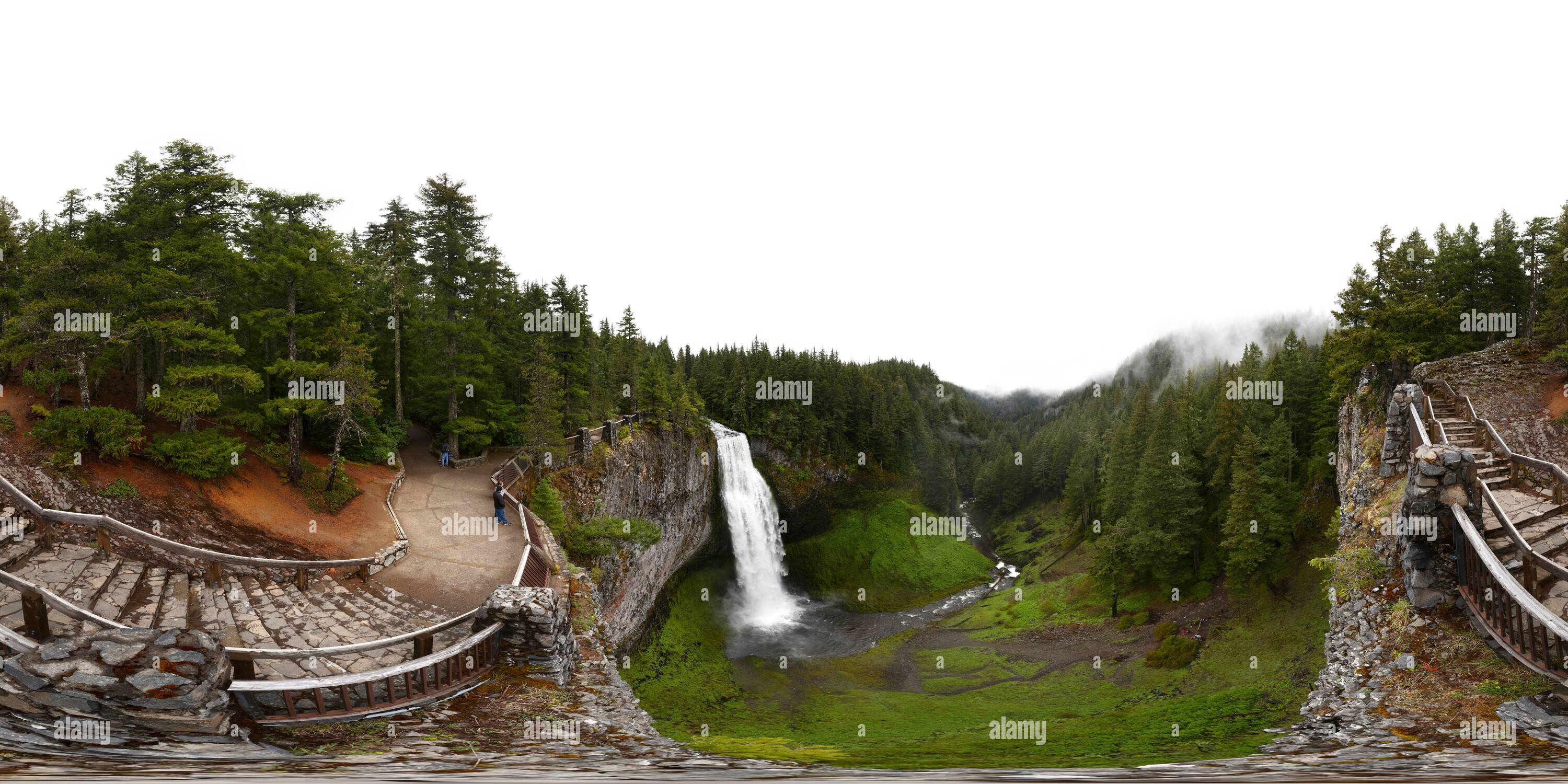 360° view of Salt Creek Falls [2] - Alamy