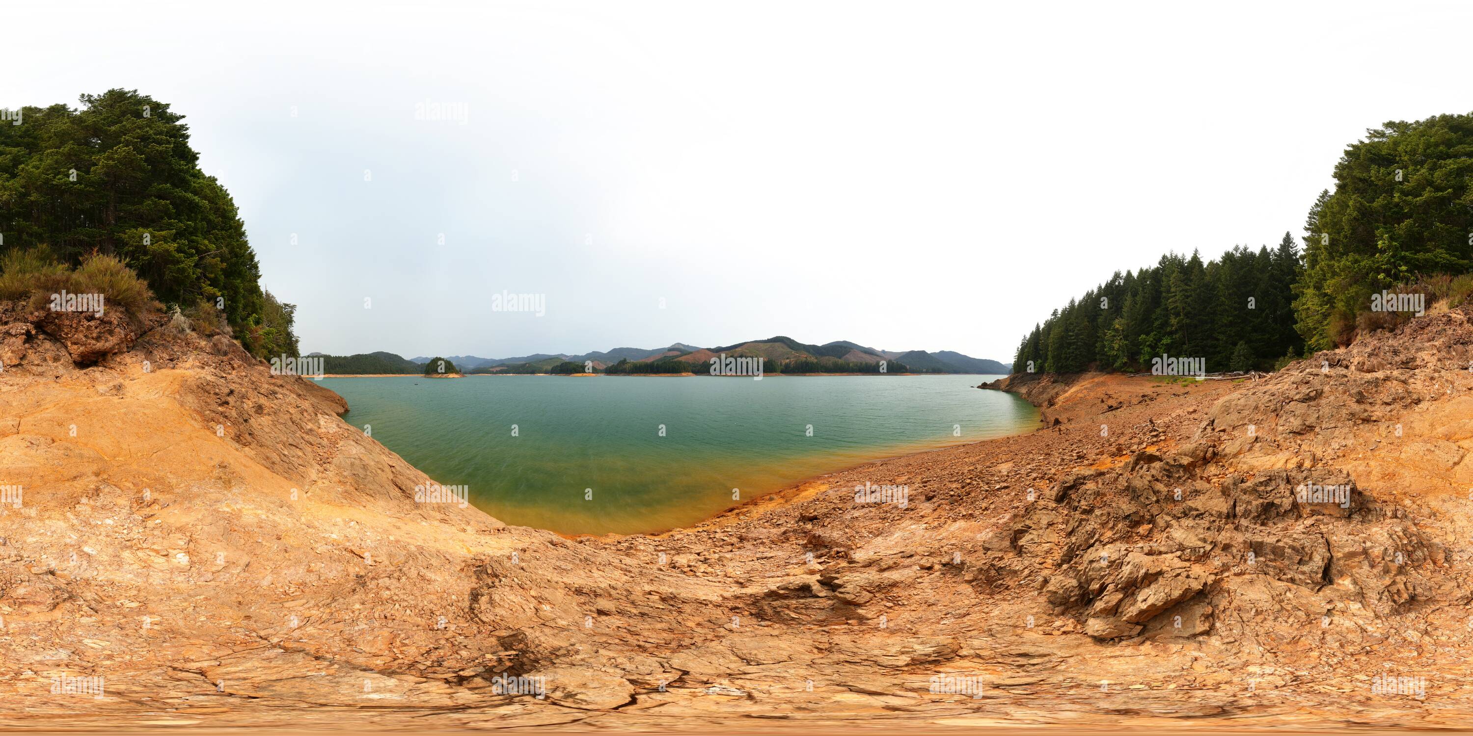 360° view of Green Peter Reservoir - Alamy
