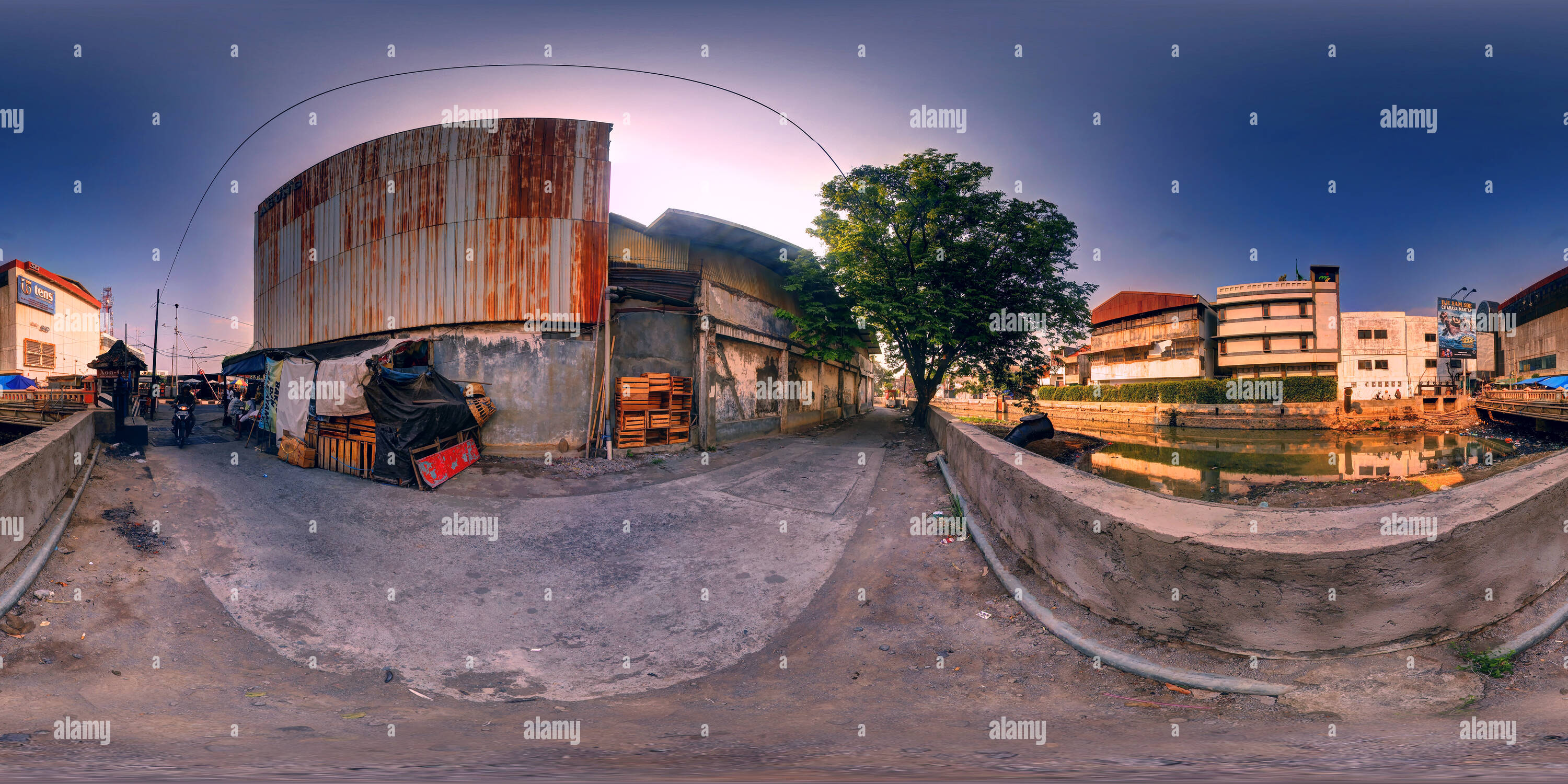 360° view of Pasar Johar Semarang - Alamy