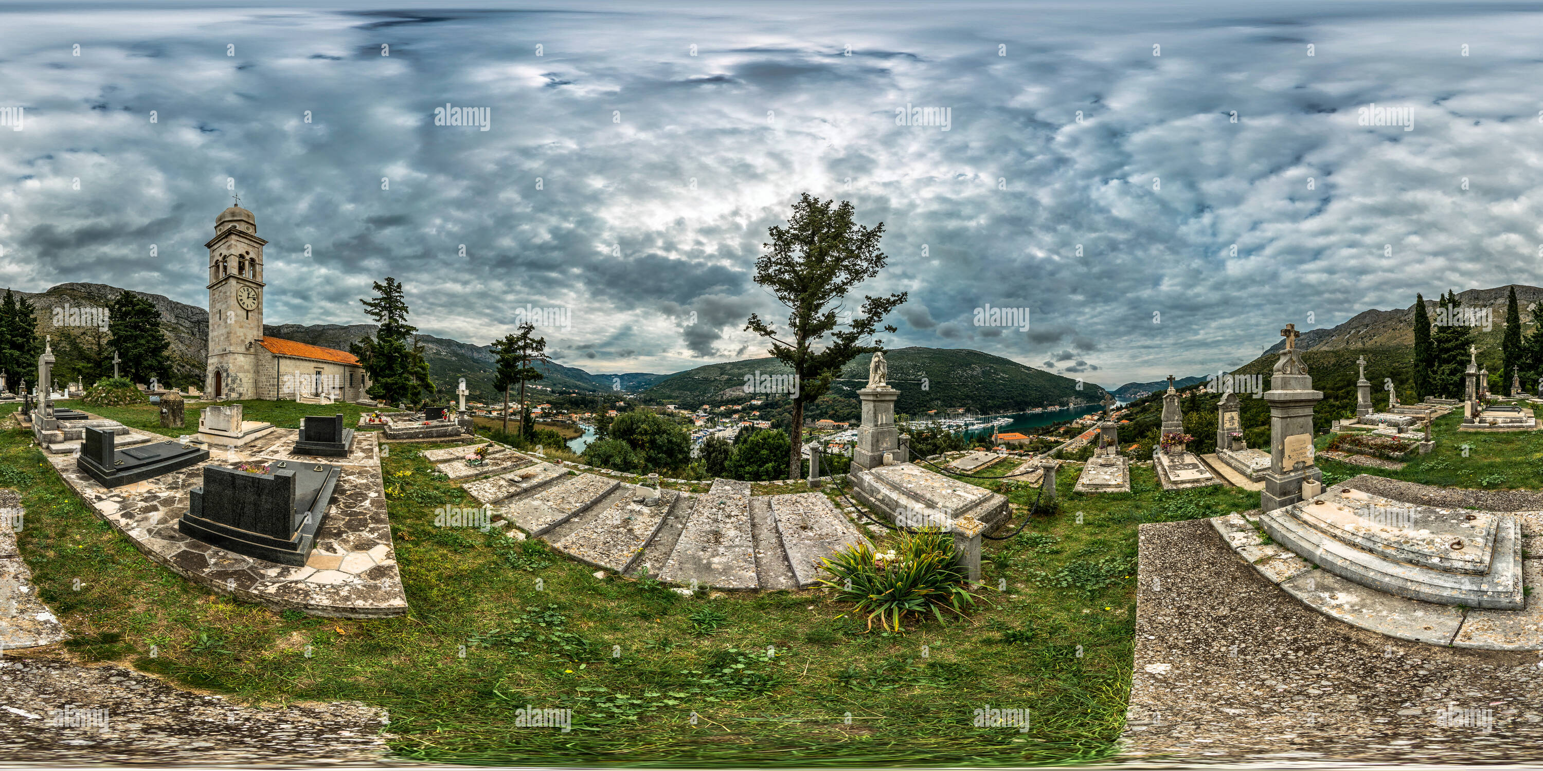 Rijeka dubrovacka marina hi-res stock photography and images - Alamy