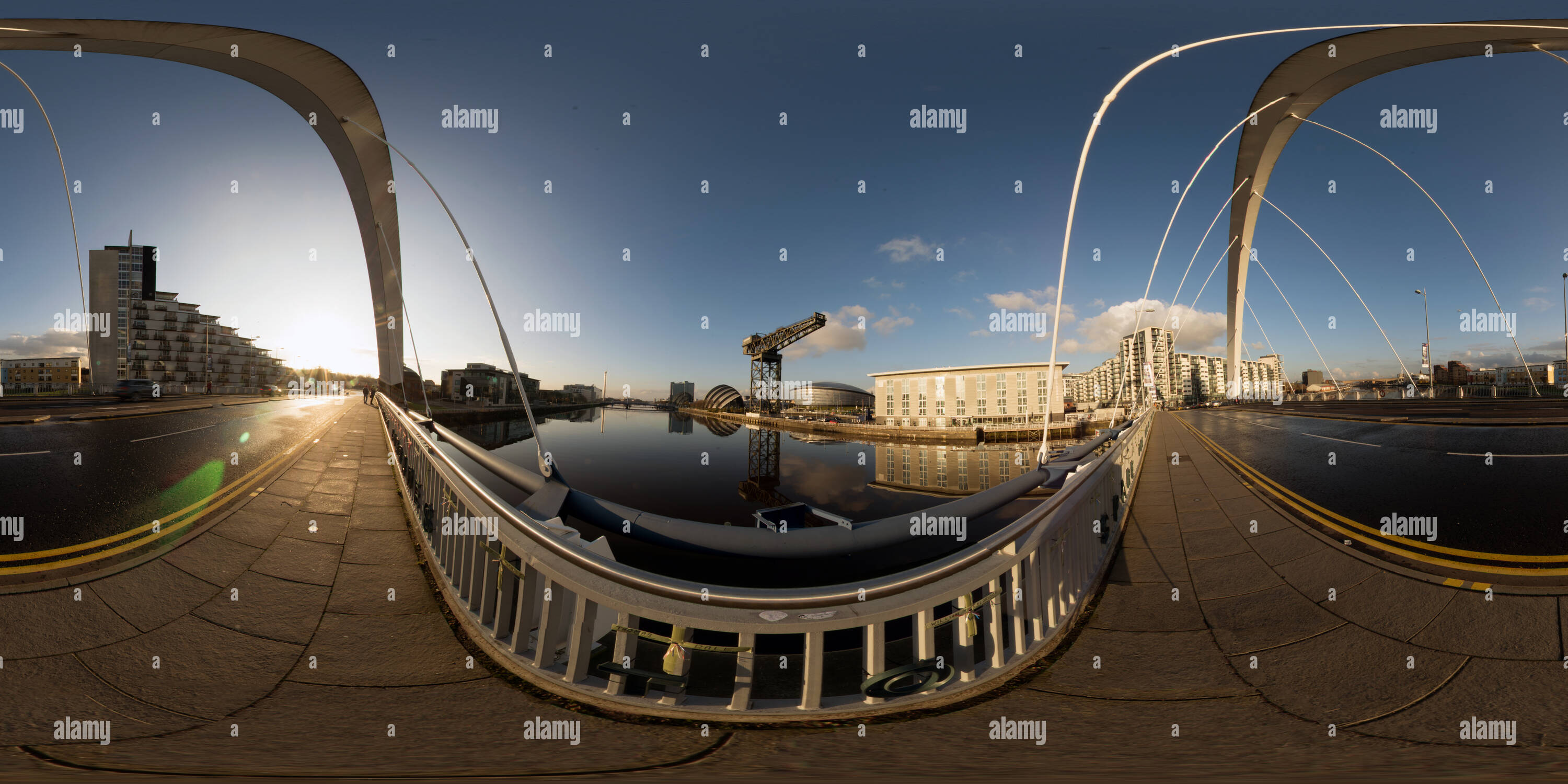 360° view of Clyde Arc Glasgow - Alamy
