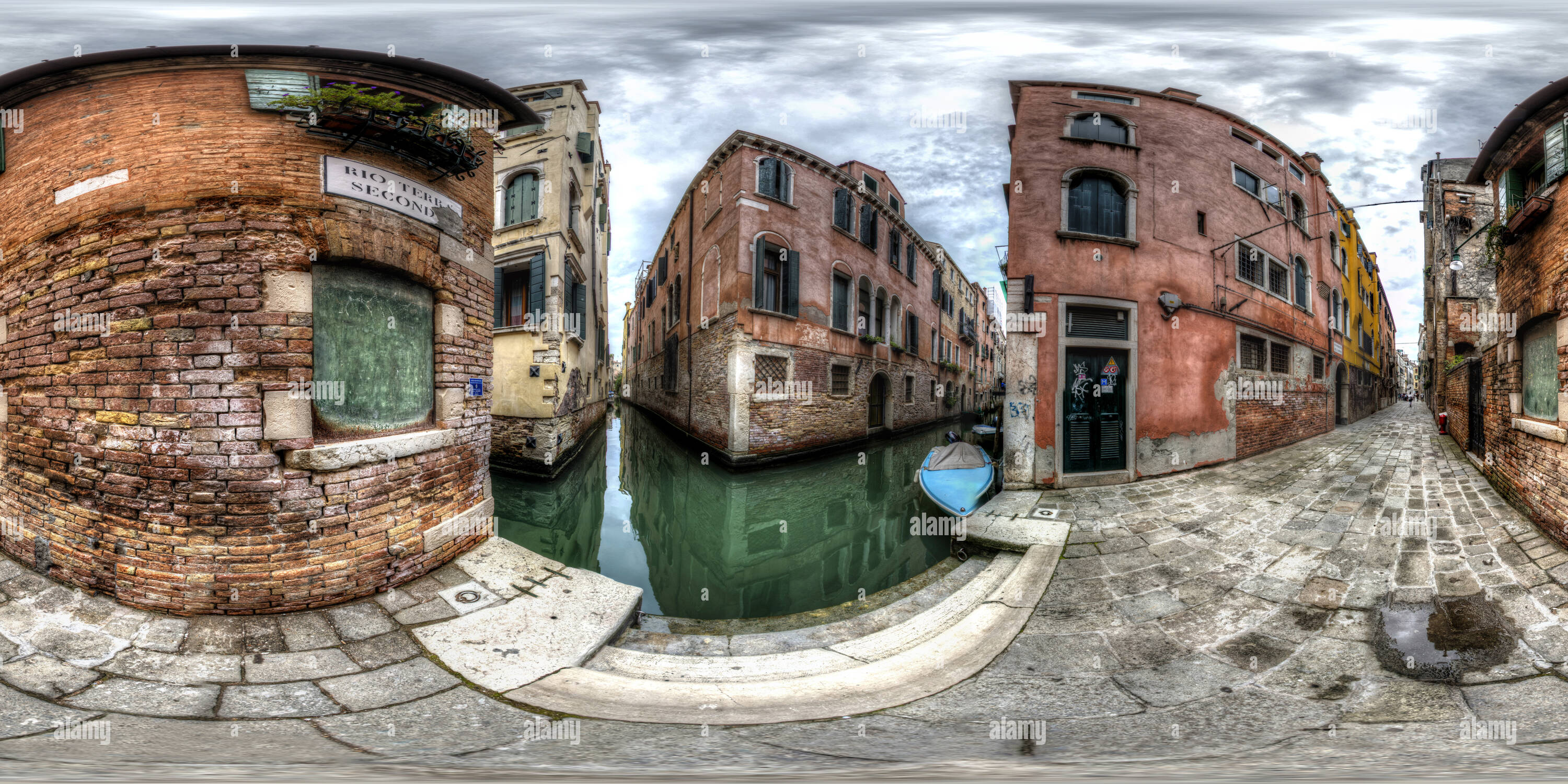 360° view of Venezia, Italy, Rio Terra Secondo - Alamy